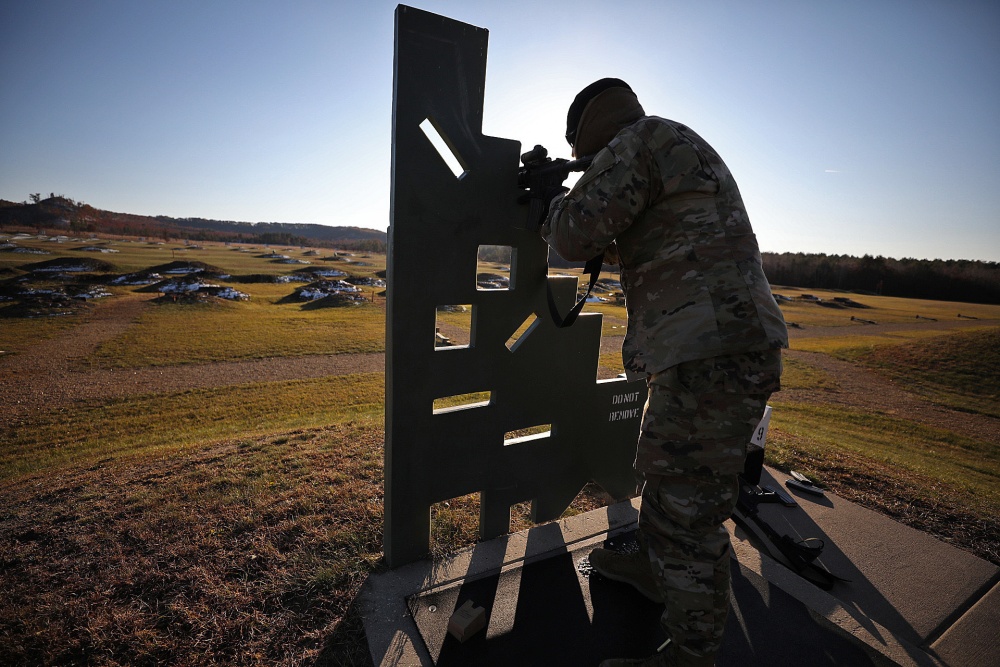 Small Arms Trainer Course Builds Weapon Proficiency in NCO Corps > U.S ...