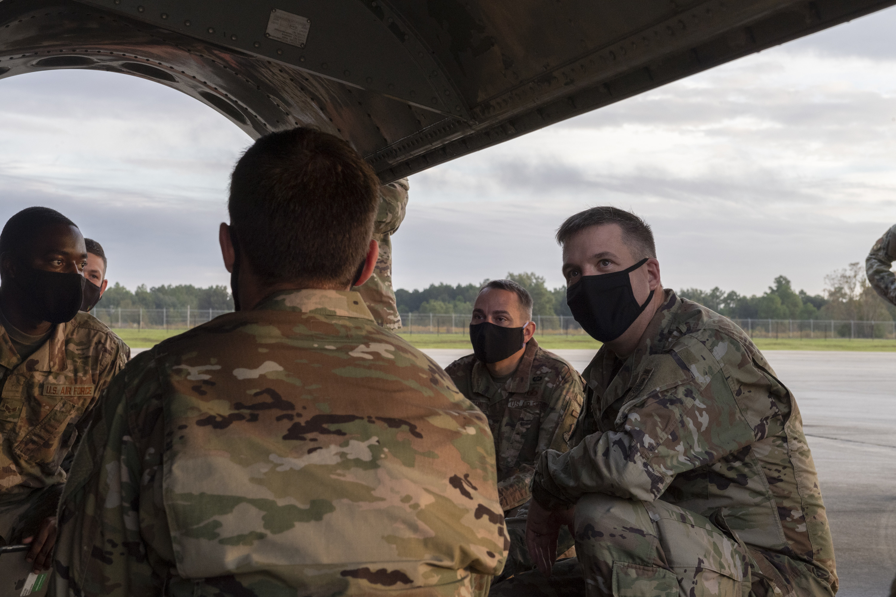 23d WG leadership visits 723d AMXS > Moody Air Force Base > Article Display