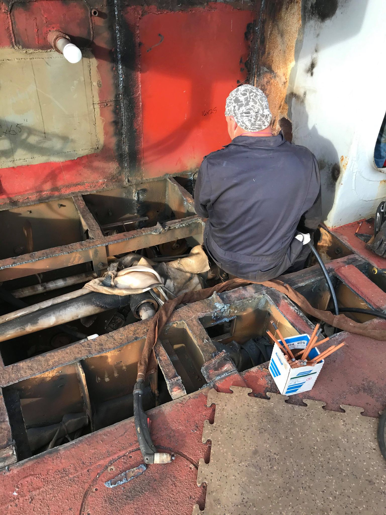 The Dredge Merritt: Maintenance and Repairs > U.S. Army Corps of ...