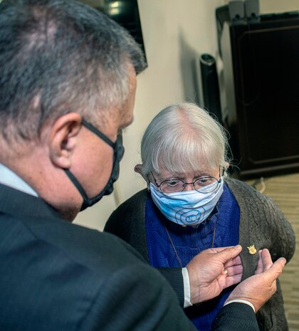 201102-F-RI984-0038.DNG