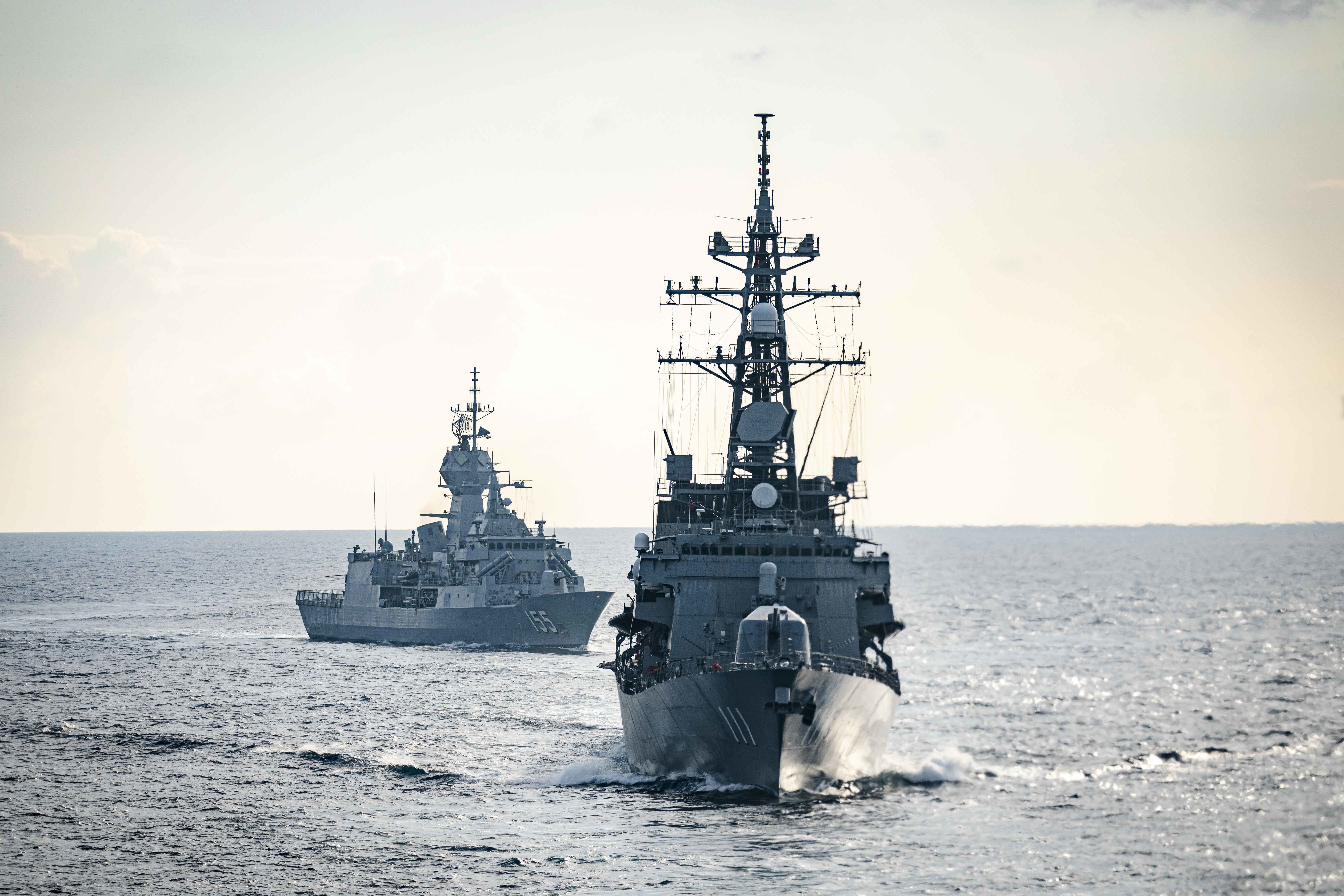 USS John S. McCain Sails Alongside JS Ōnami, HMAS Ballarat > United ...