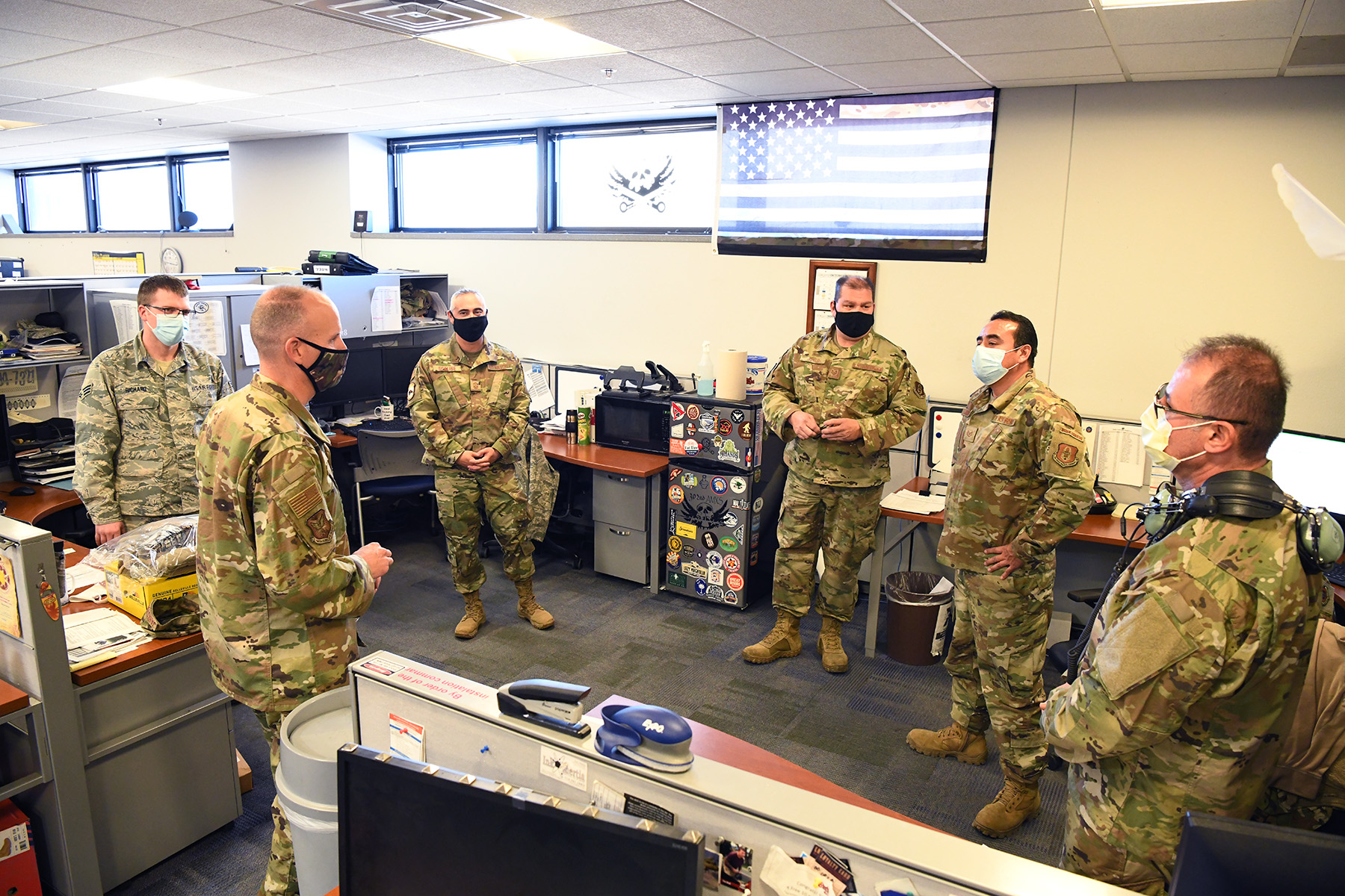 302nd Airlift Wing leadership visit with Aircraft Maintenance Squadron ...