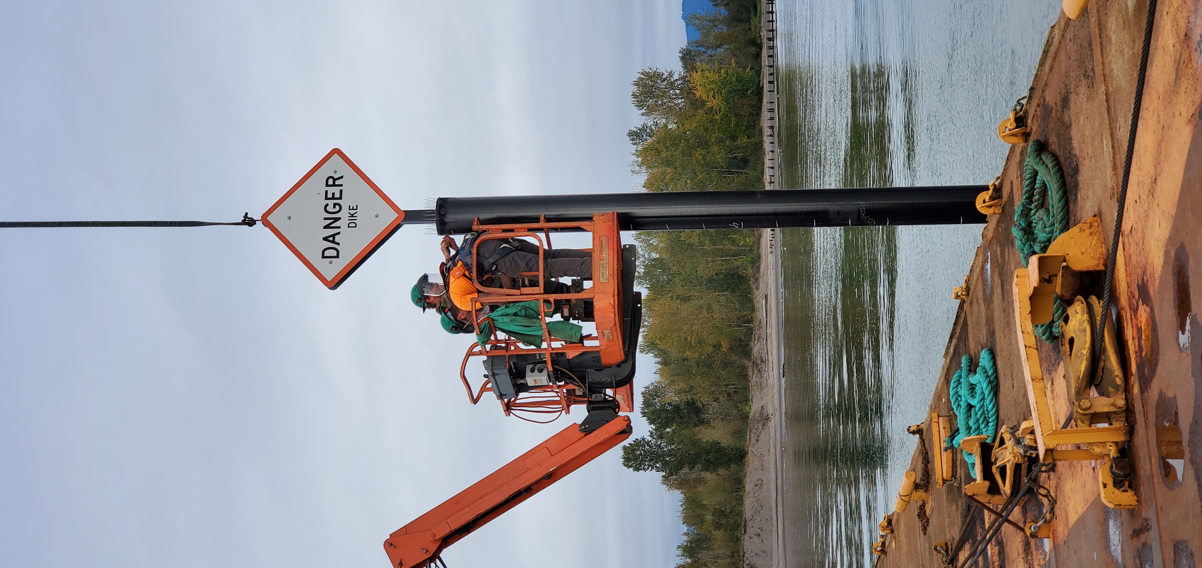 Installation of King Pile Marker Warning Sign
