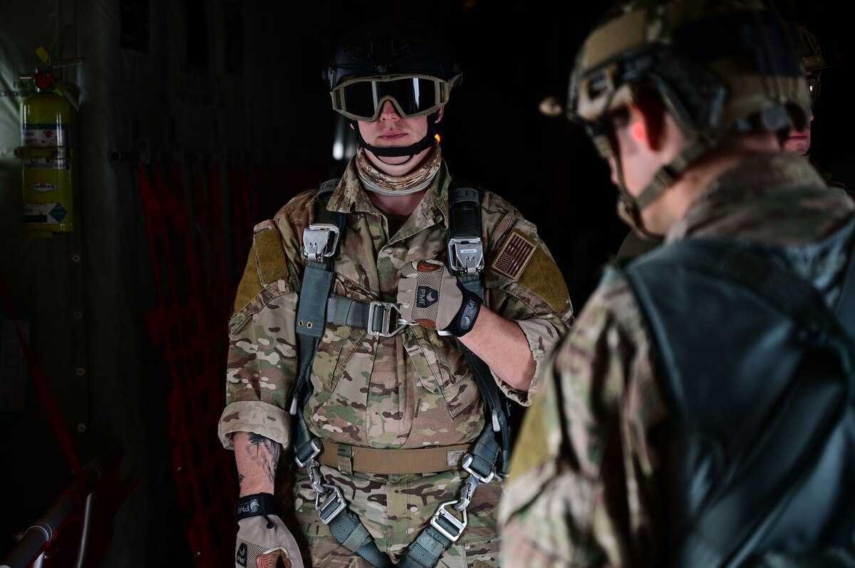 314th AW conducts off-station training > Little Rock Air Force Base ...