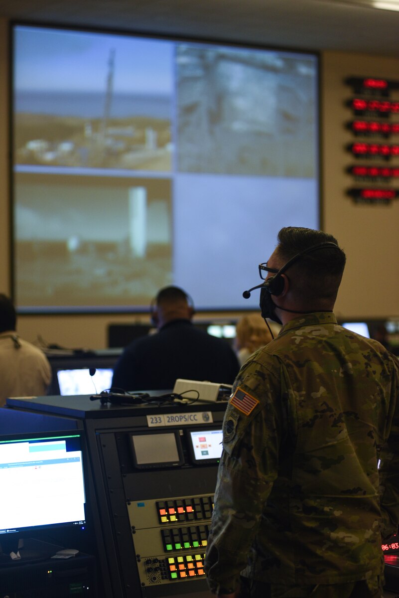 SpaceX launches Sentinel-6 satellite from VAFB > Vandenberg Space Force ...