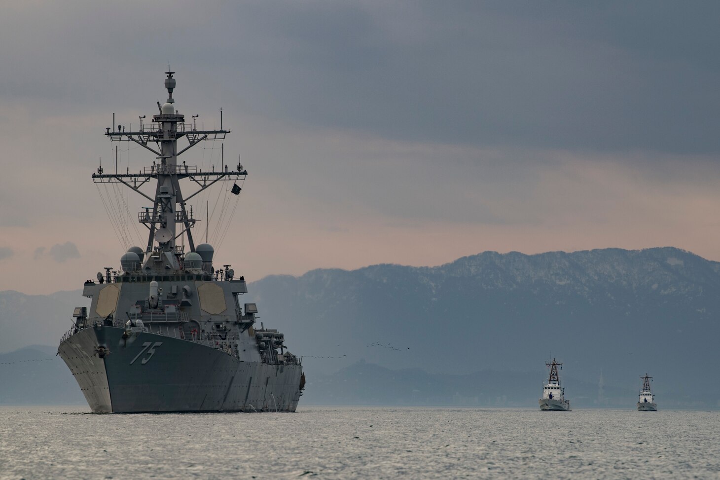 U.S. Navy Warship USS Donald Cook Enters the Black Sea > United States ...