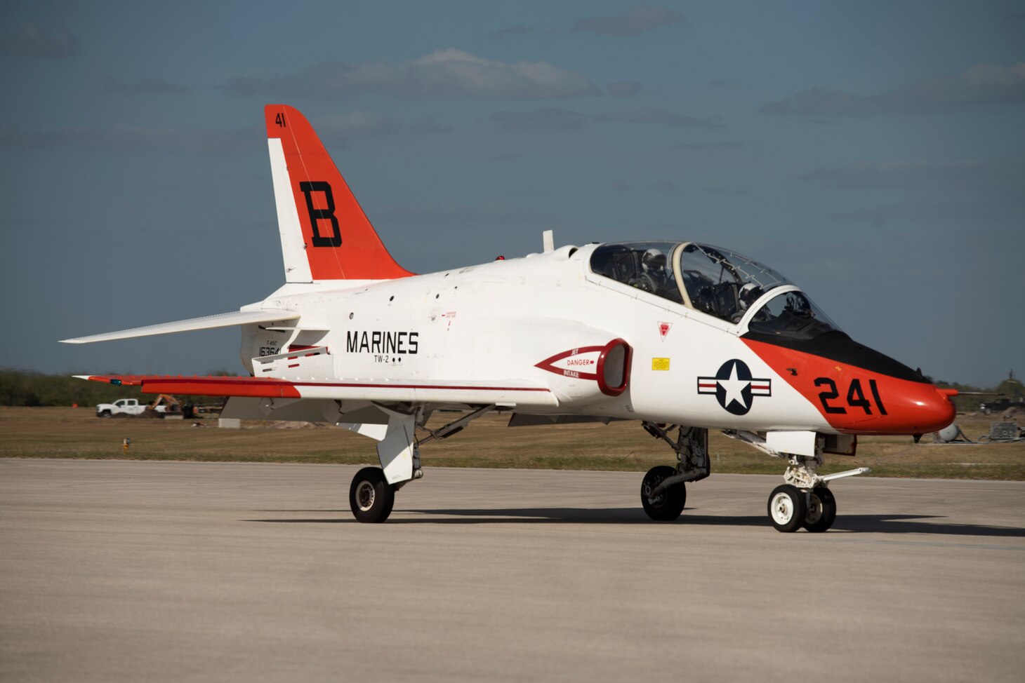Navy T-45C Crashes in Texas, No Fatalities > United States Navy ...