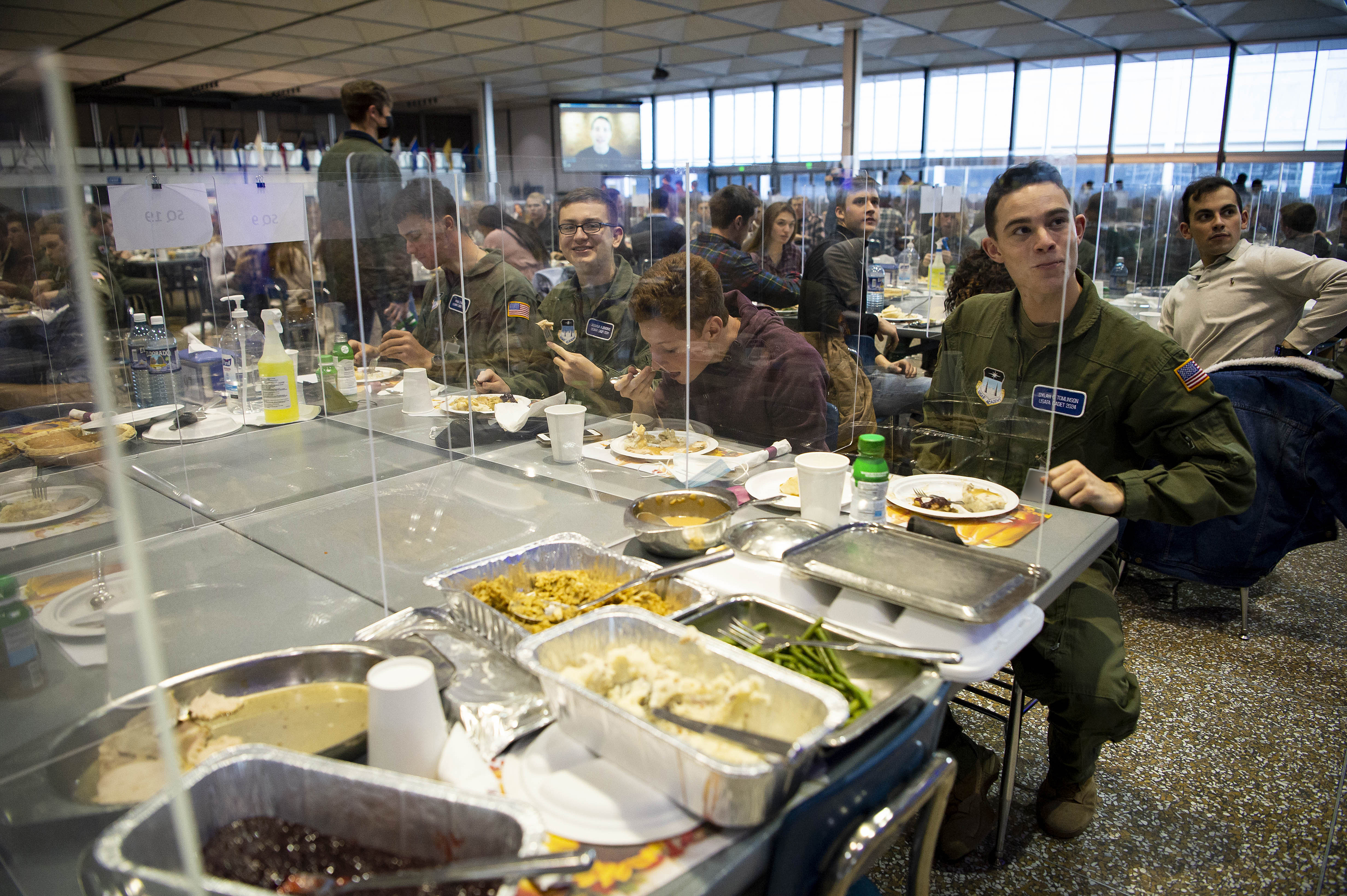 Academy superintendent celebrates Thanksgiving with cadets > United ...