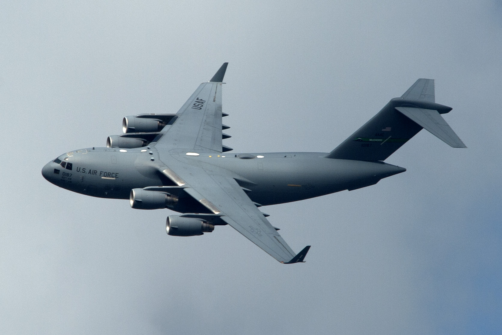 West Coast Demo Team highlights C-17 capabilities > Air Mobility ...