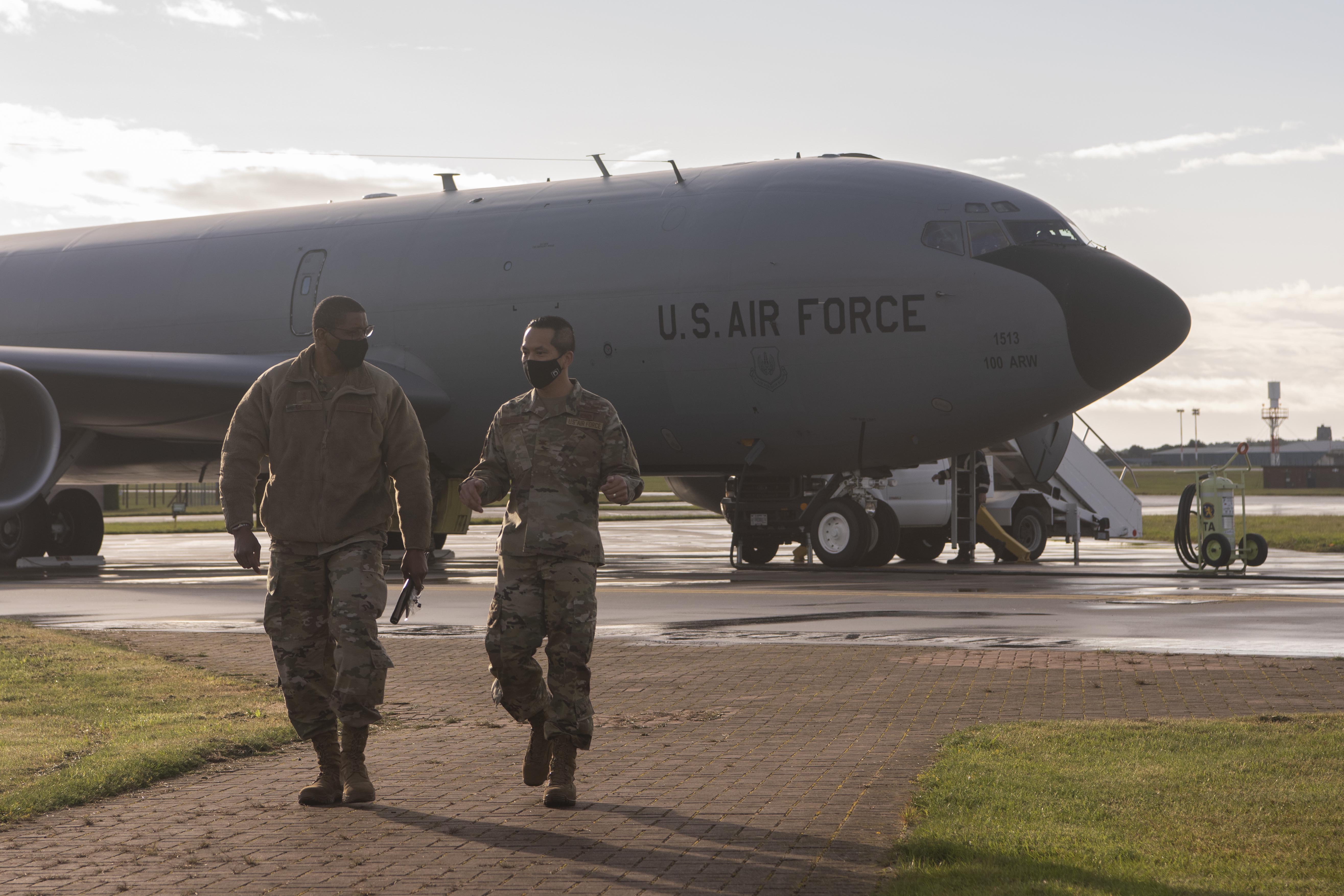 Third Air Force command team visits 100th ARW > Royal Air Force ...