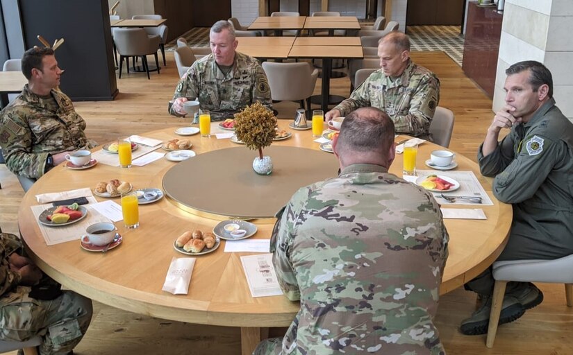 Leaders of two U.S. Southern Command service component commands meet ...