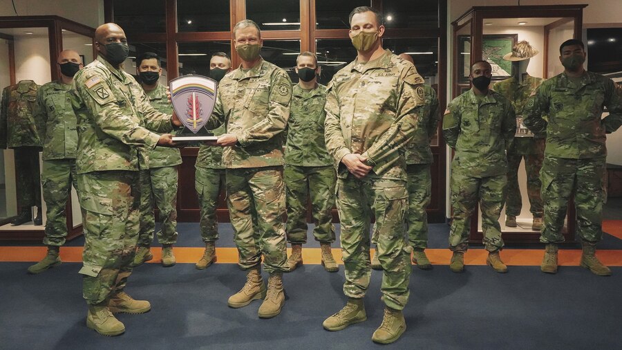 2CR receives the ‘USAREUR Commanding General’s Retention Excellence’ Award