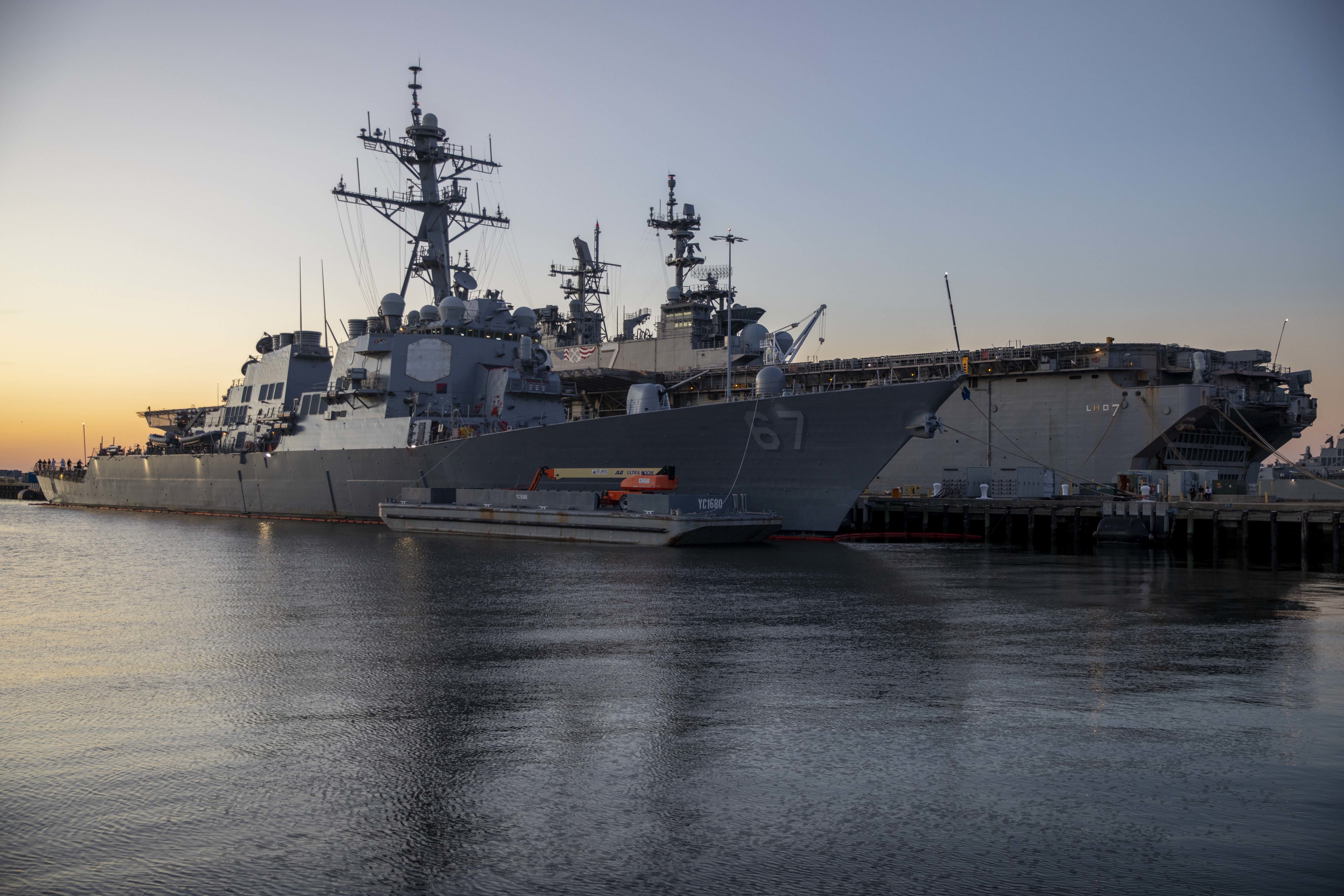 USS Cole (DDG 67) Sits Pierside at Naval Station Norfolk During Sunset