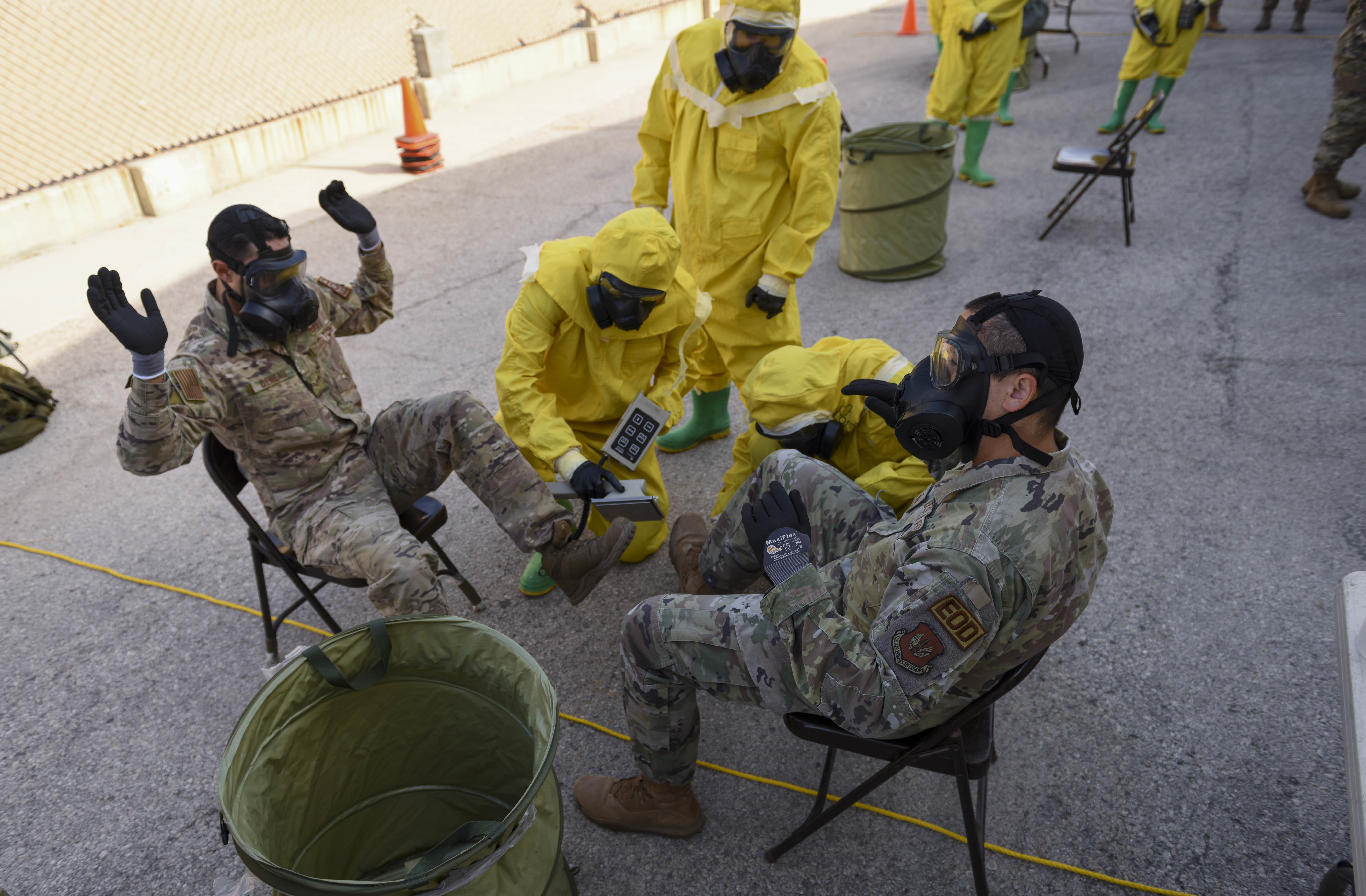 Decon training enhances Airmen readiness > Incirlik Air Base > Article ...