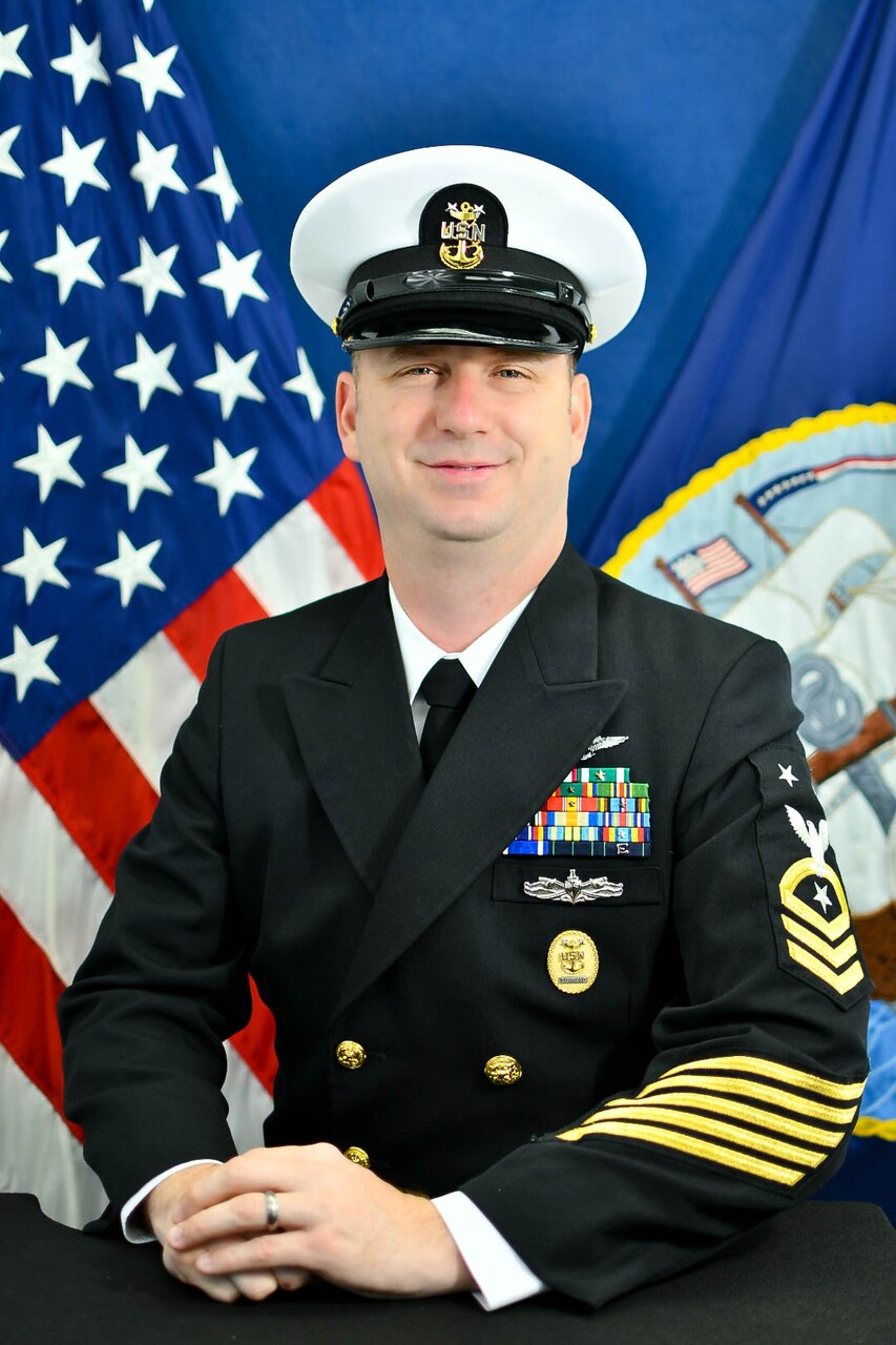 Command Master Chief Charles Hysell > Naval Air Force, U.S. Pacific ...