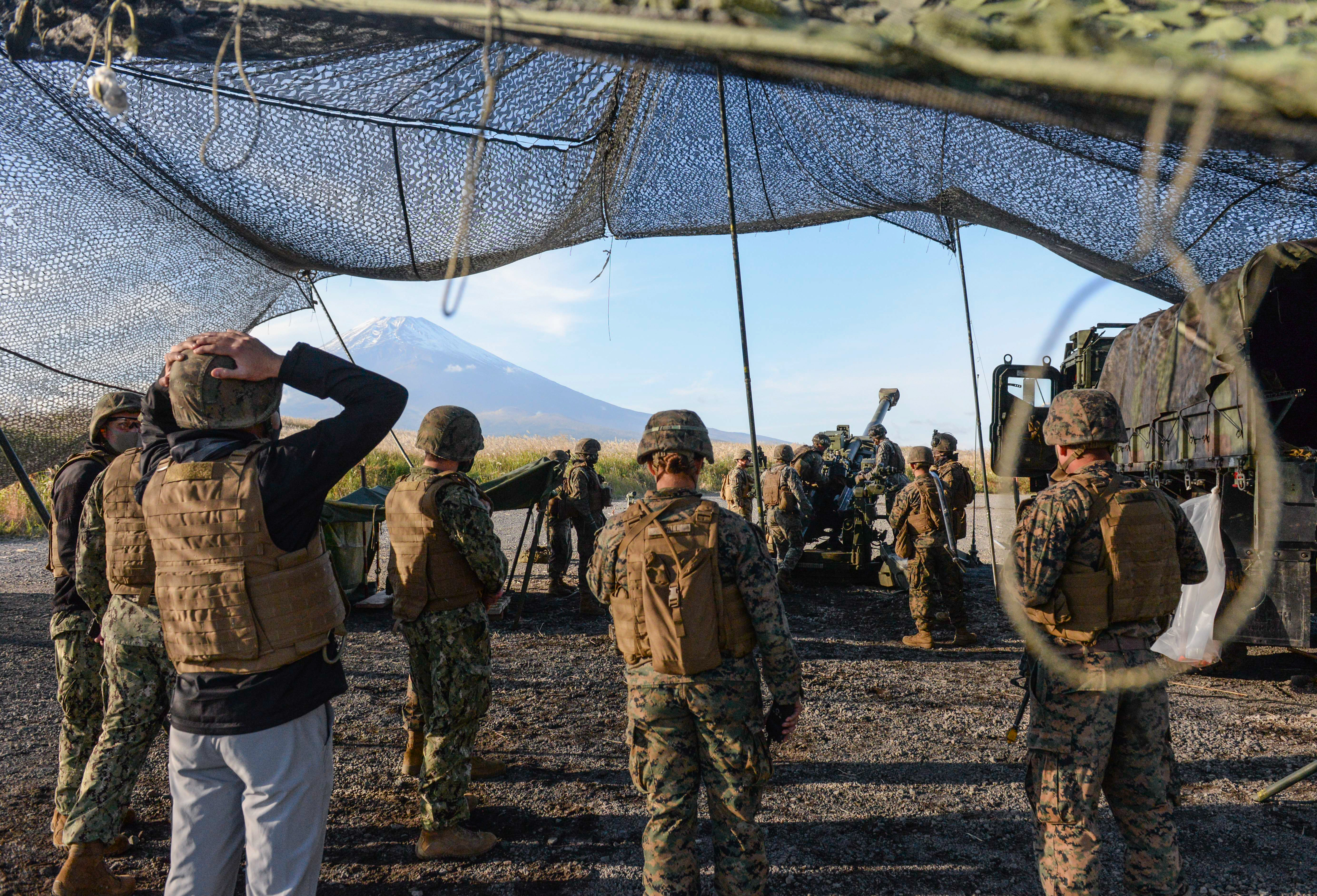 7th Fleet Staff Join 12th Marine Regiment for Live Fire Exercise ...