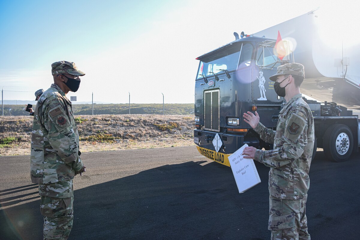 Gen. Brown visits 576th FLTS during first visit to VAFB as CSAF > Air ...