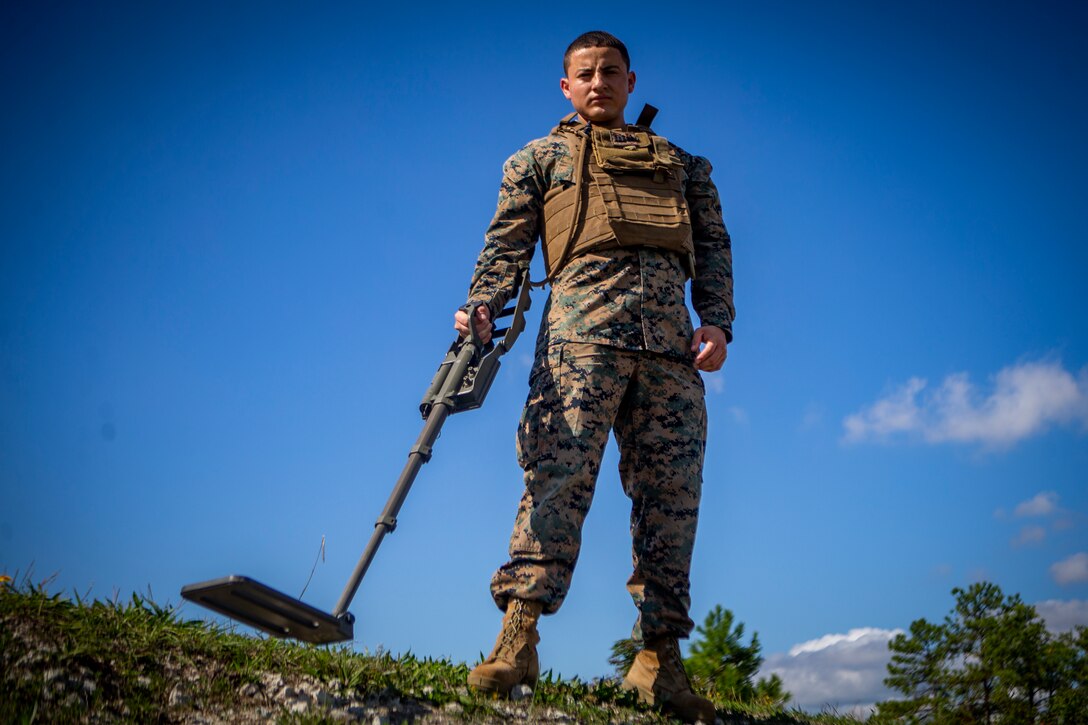 2nd Marine Logistics Group Motivator of the Week