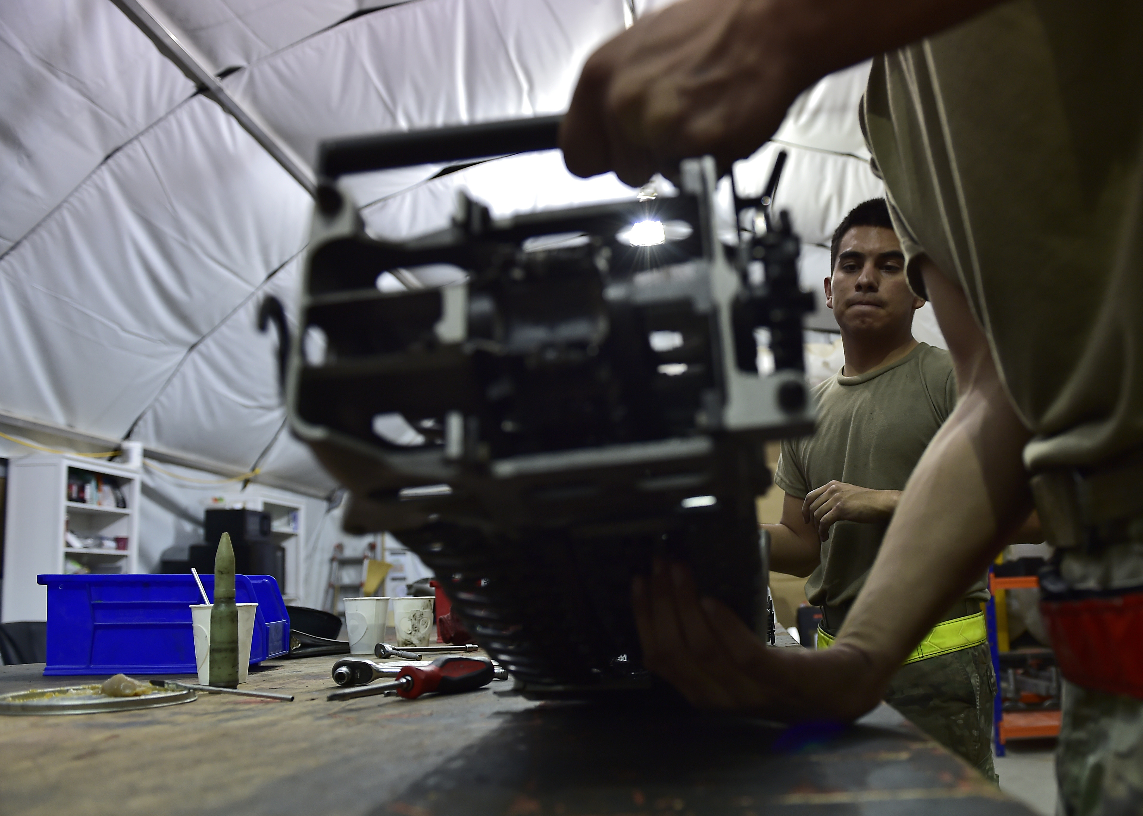Backshop armament helps F-15C Eagles win today > U.S. Air Forces ...