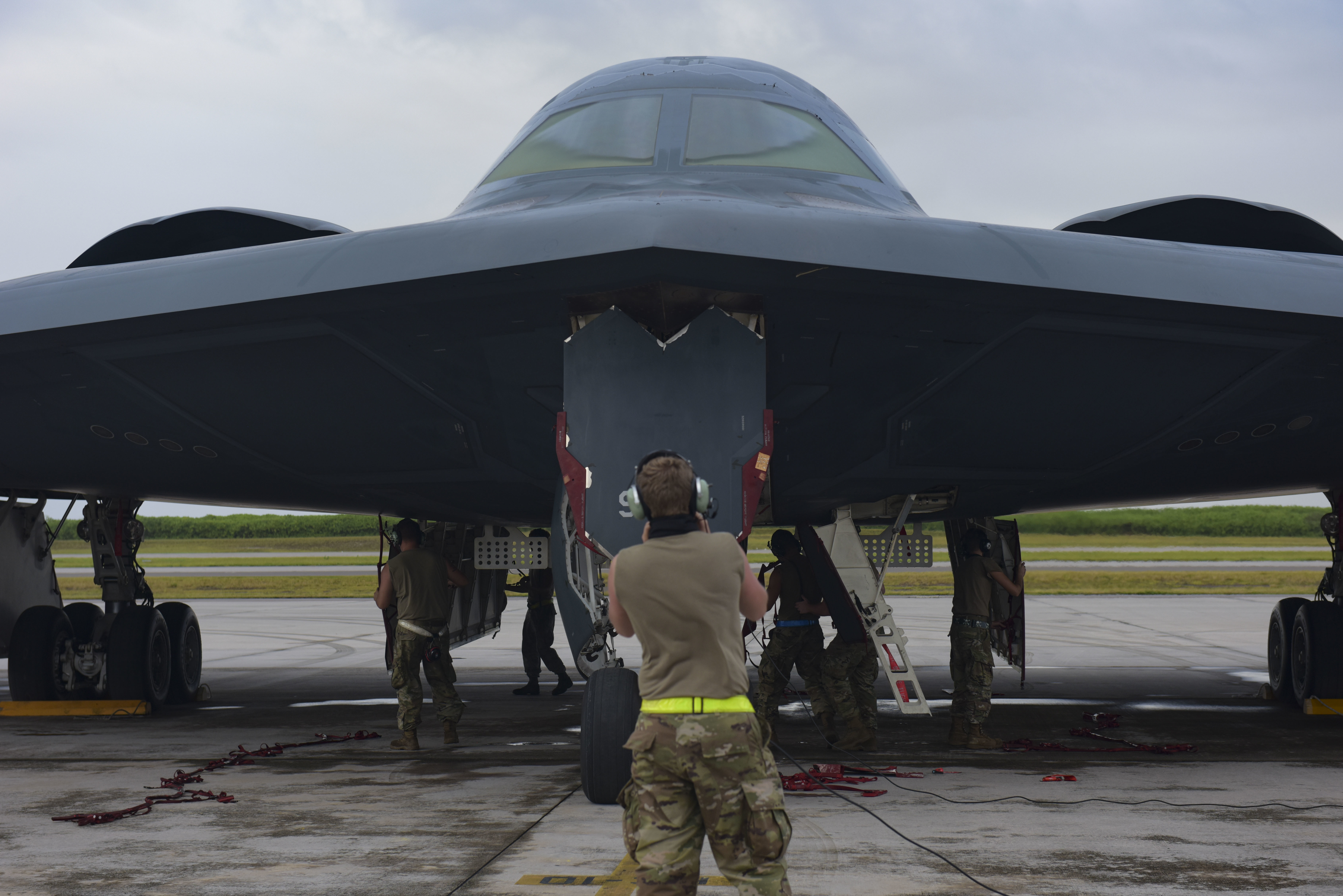 Increasing interoperability: B-2s, B-1s join US Marine Corps ...
