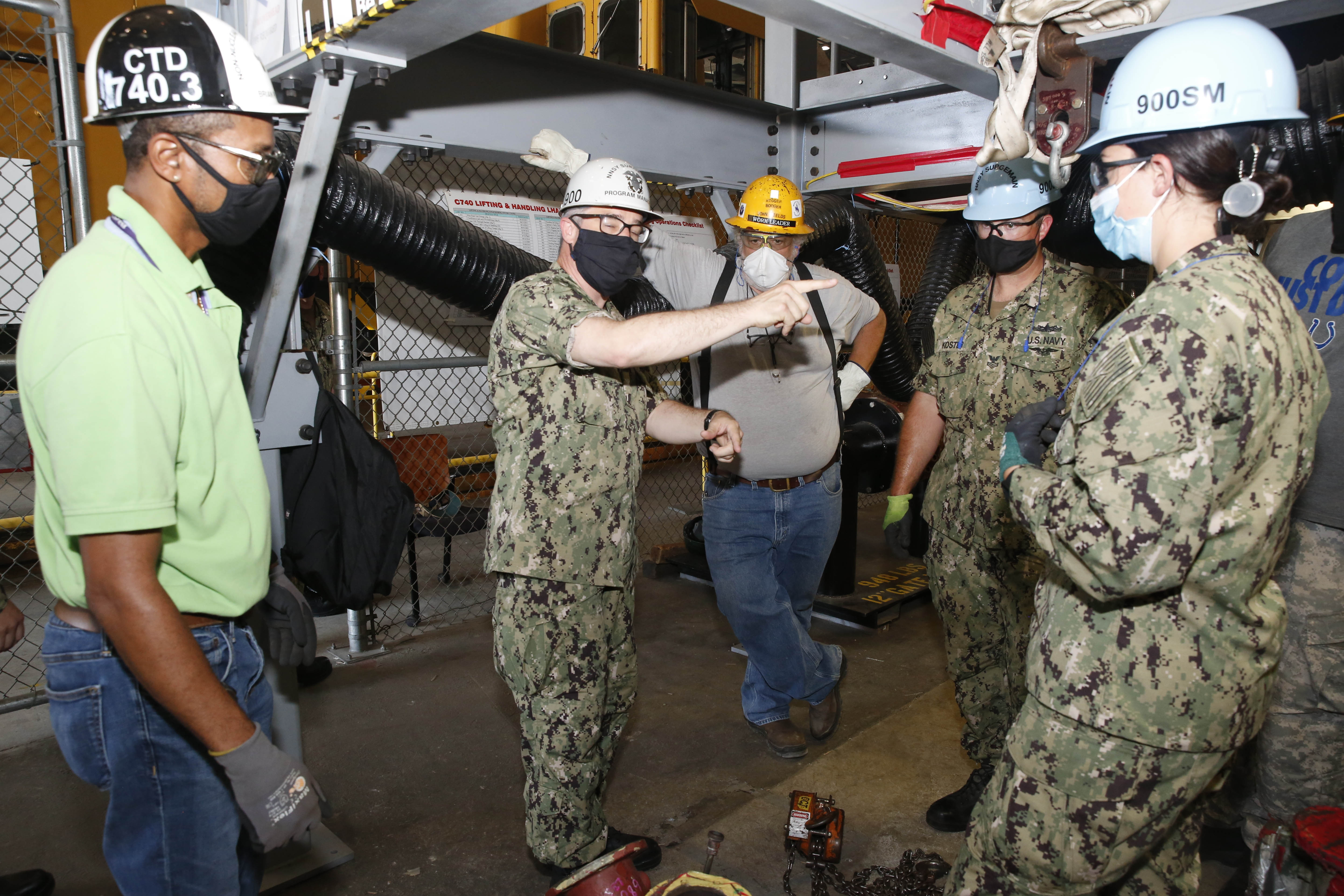 More Hands Make Less Work: SurgeMain Reservists Support Norfolk Naval ...