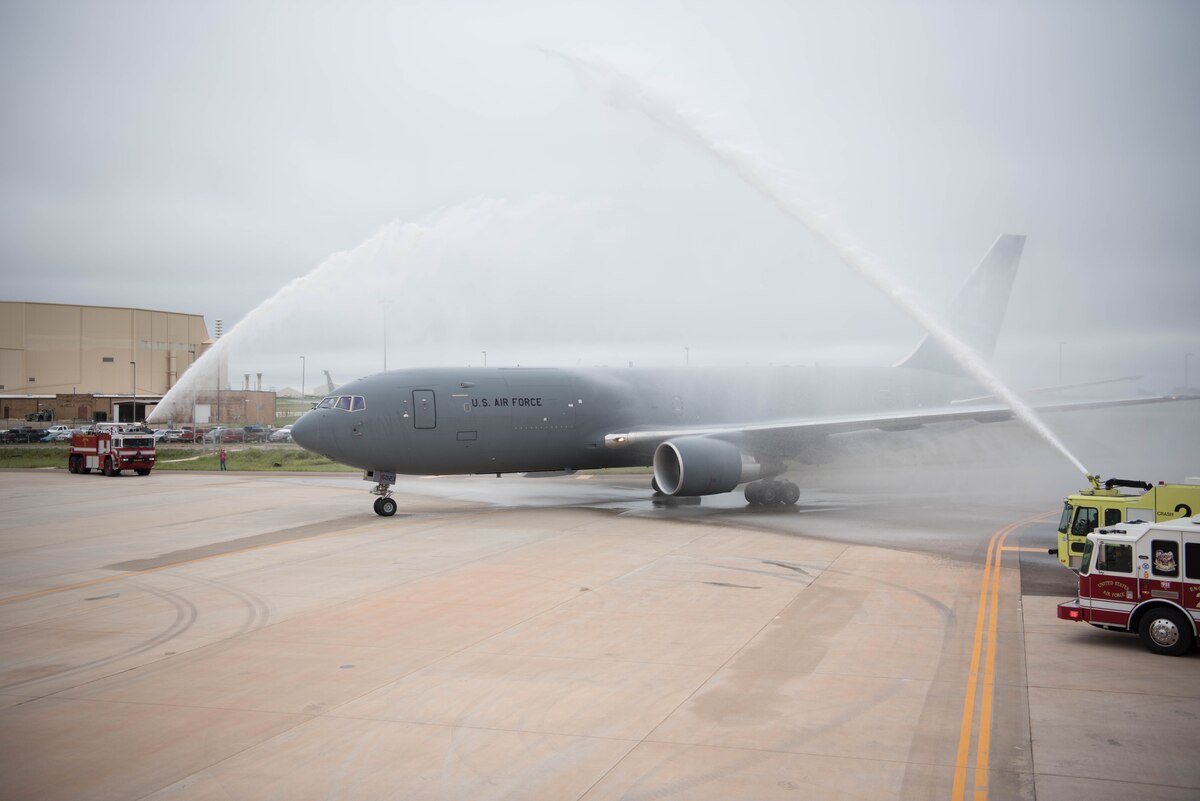 First KC-46A Pegasus arrives at Tinker for initial maintenance check ...