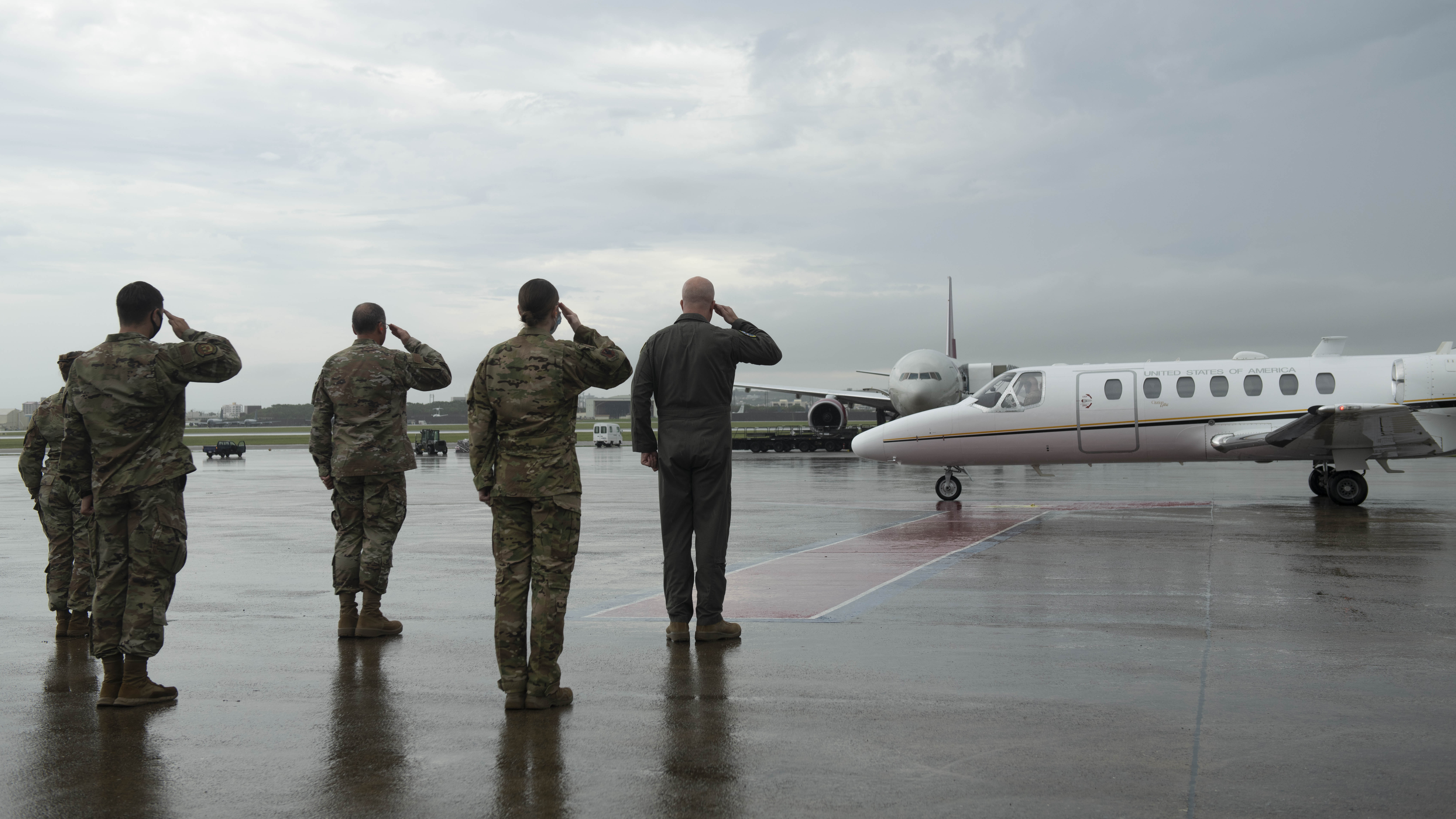 5th Air Force, USFJ commander visits Team Kadena > Kadena Air Base ...