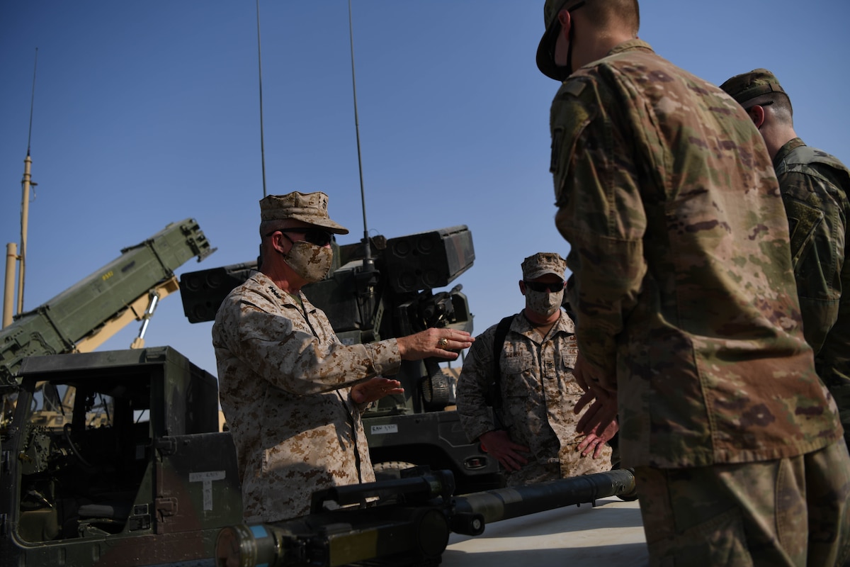 CENTCOM commander visits Al Dhafra's joint forces > U.S. Air Forces ...