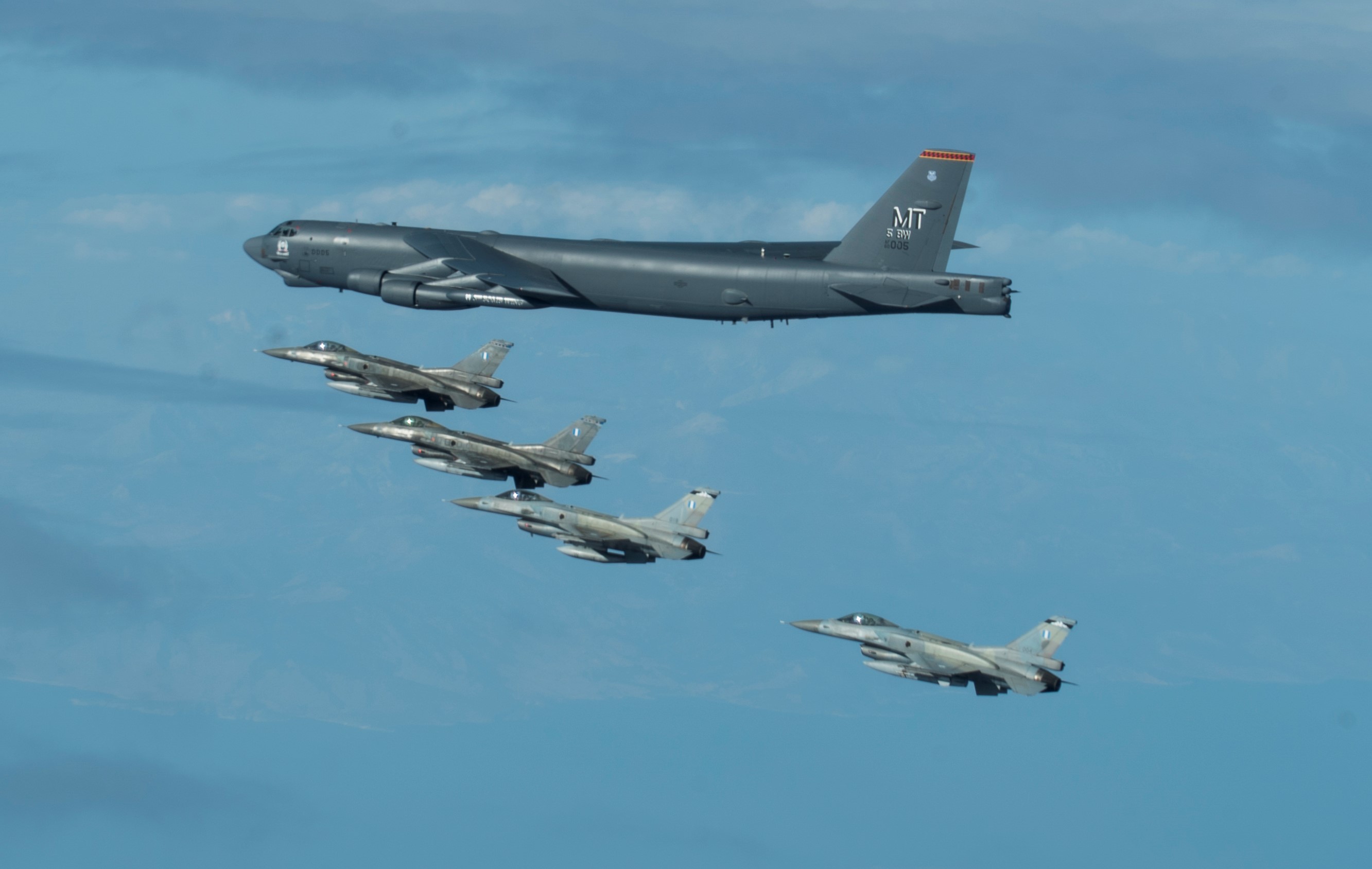 B-52s return from flights over the Eastern Mediterranean > Air Force ...