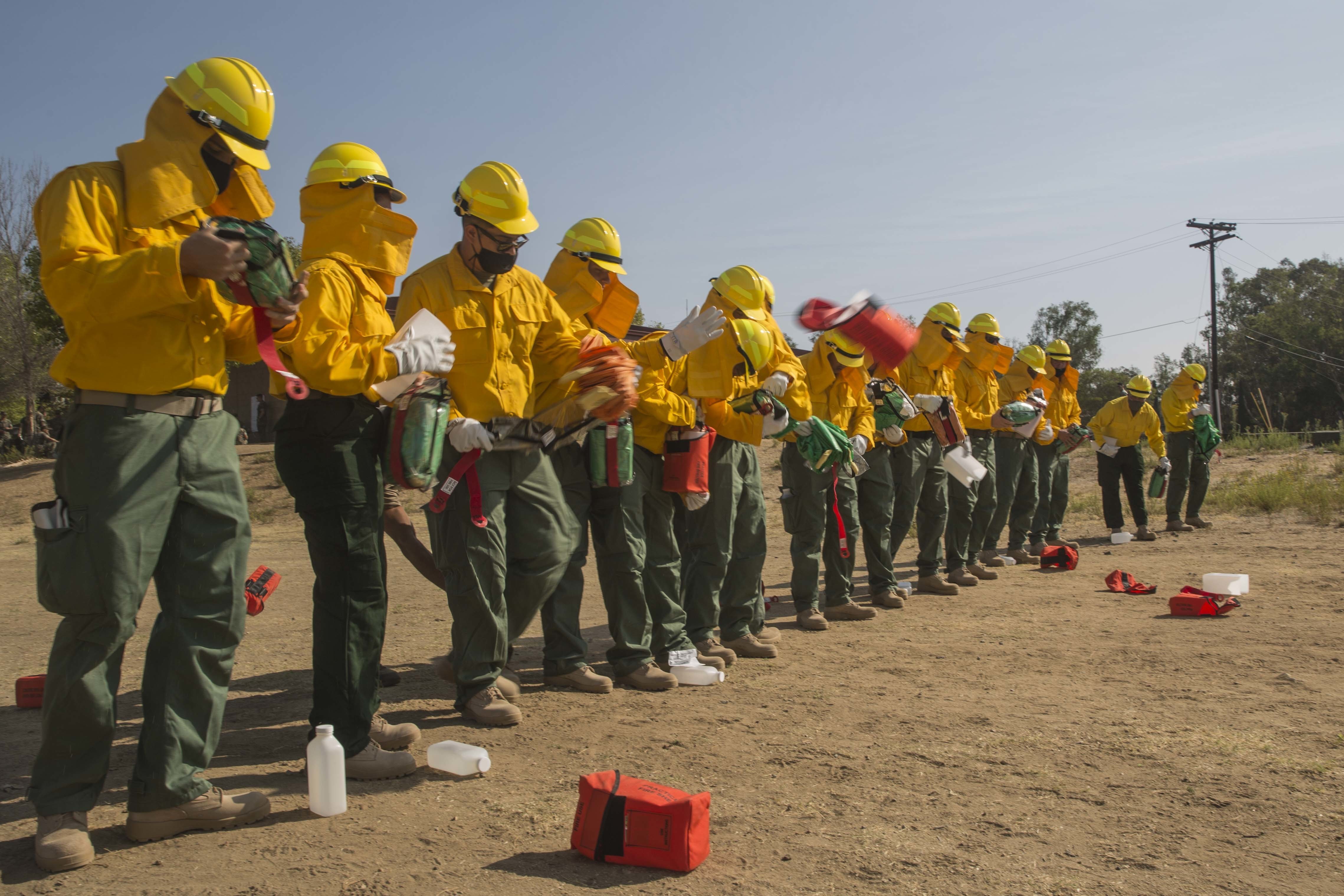 Military Wildland Fire Ground Response Operation in California > United ...
