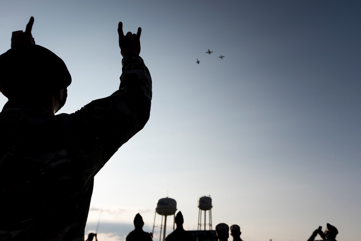 Laughlin celebrates Air Force Birthday with ruck competition > Laughlin ...