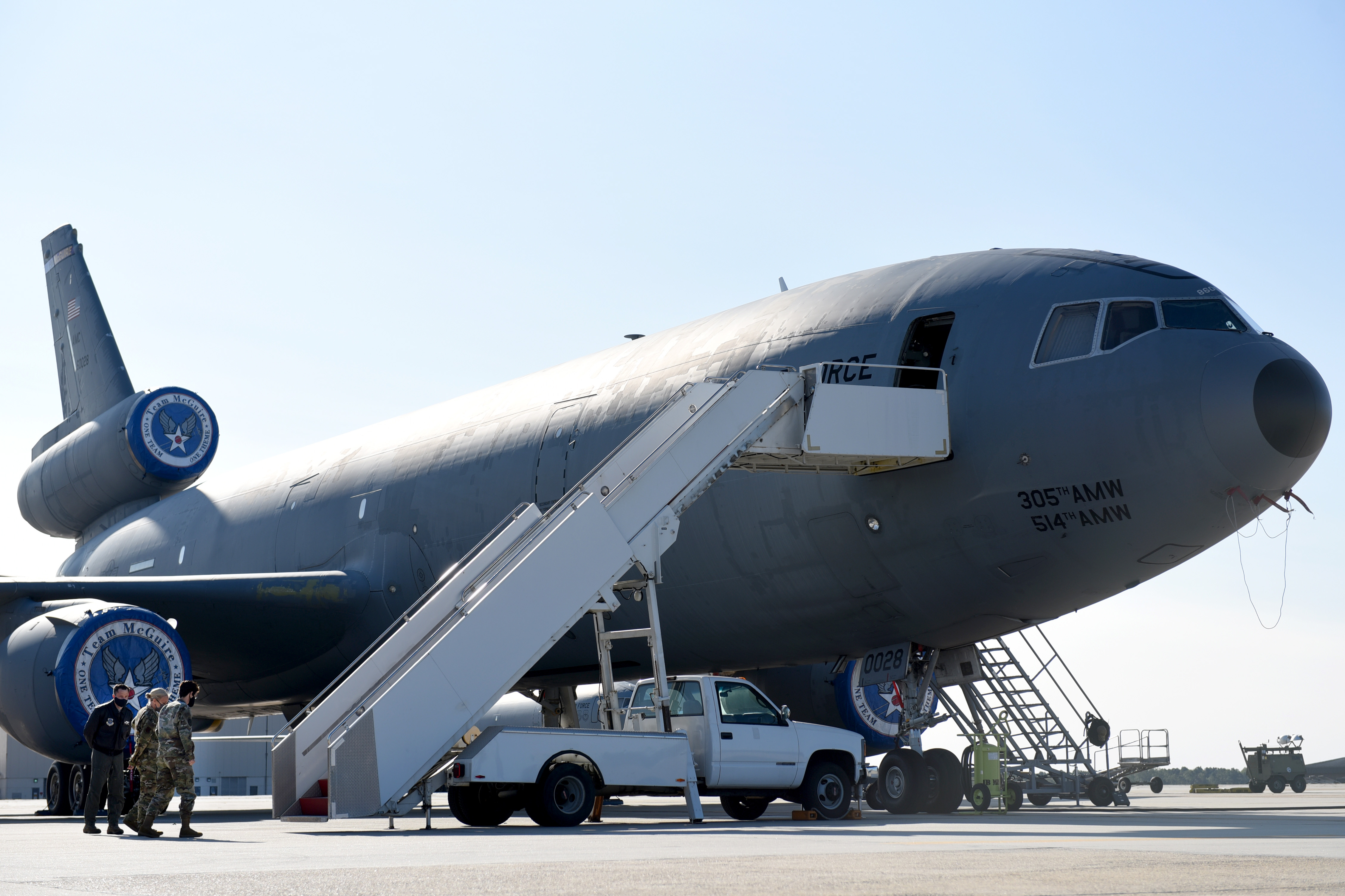 AMC Leadership visits JB MDL > Joint Base McGuire-Dix-Lakehurst ...