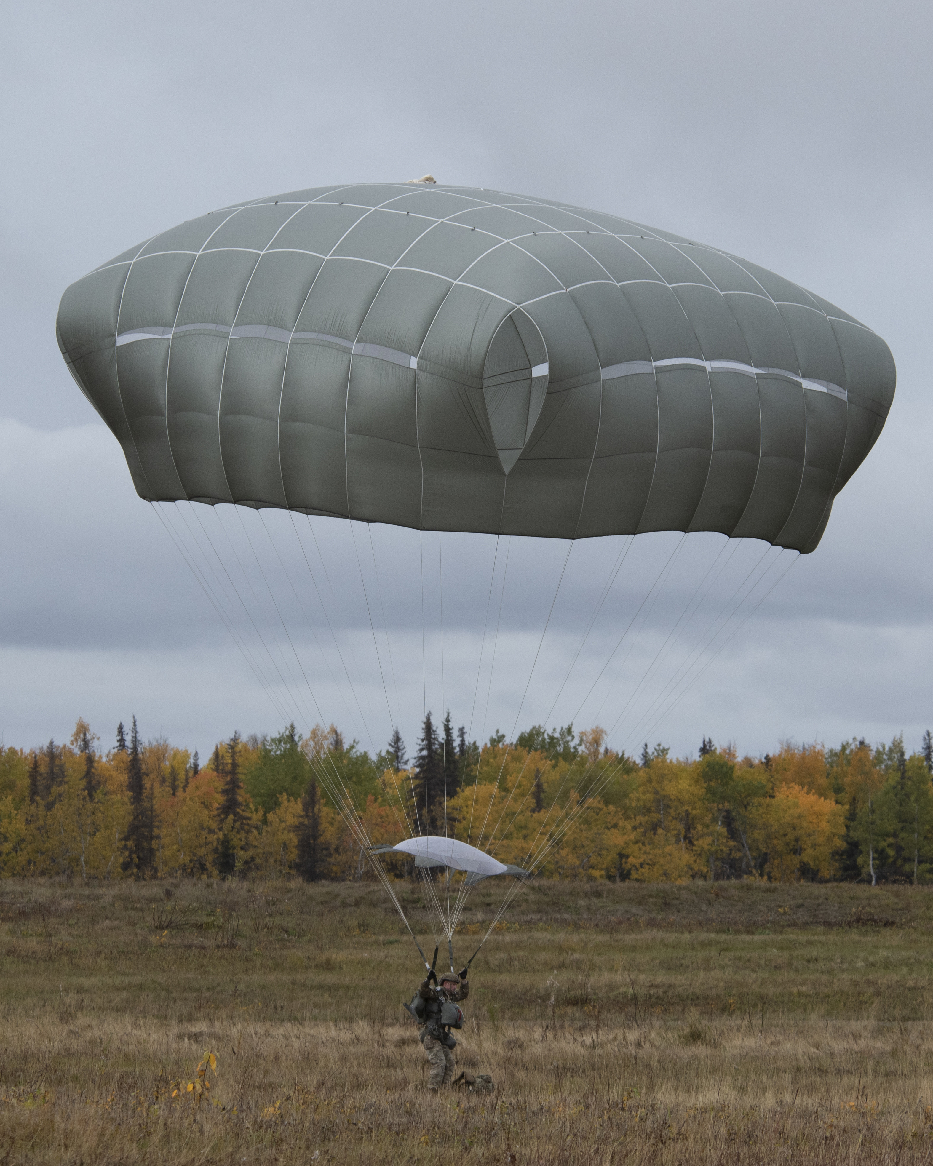 3rd ASOS conducts airborne training