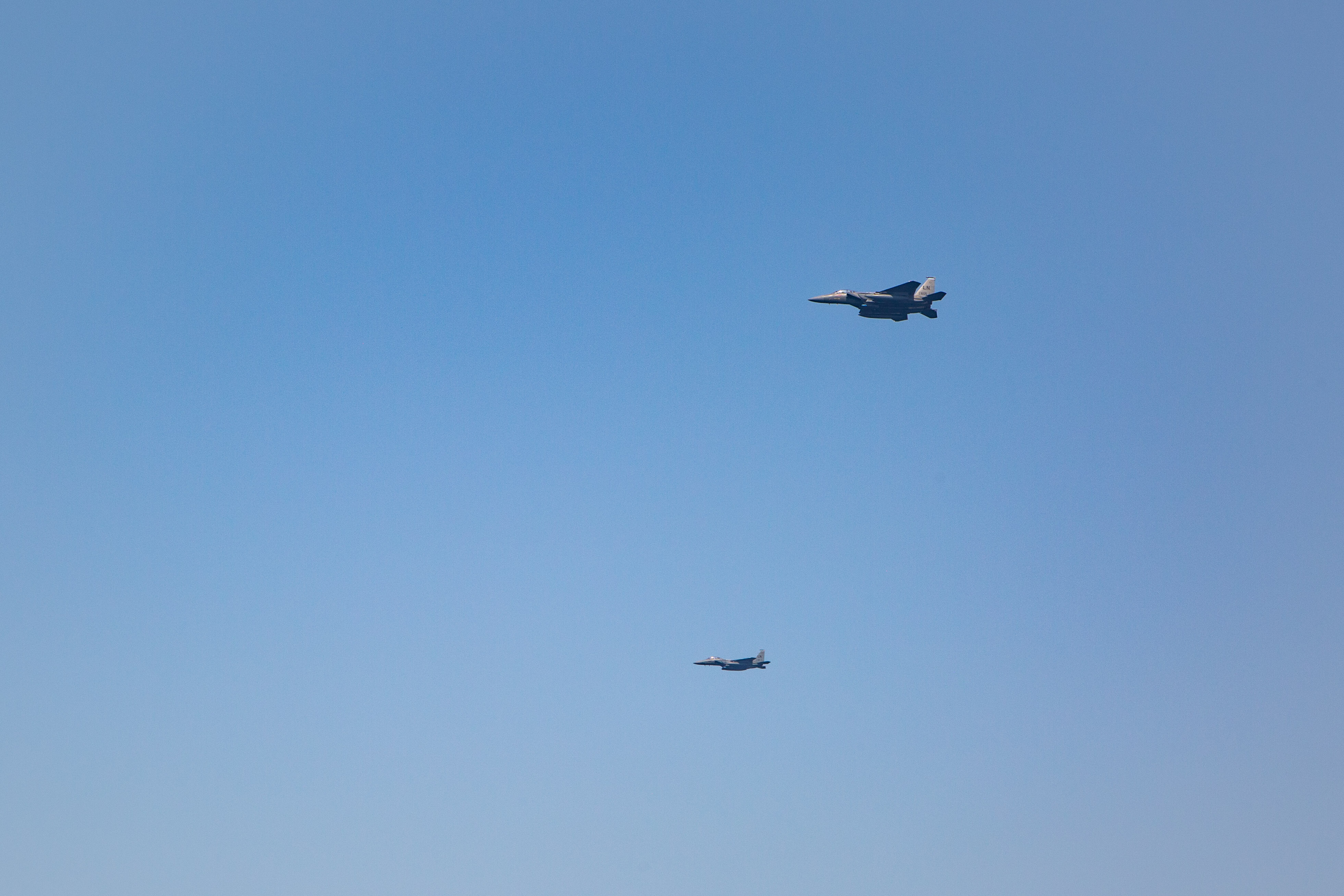 U.S. Forces Conduct Joint Aviation Integration Exercise in Arabian Gulf ...
