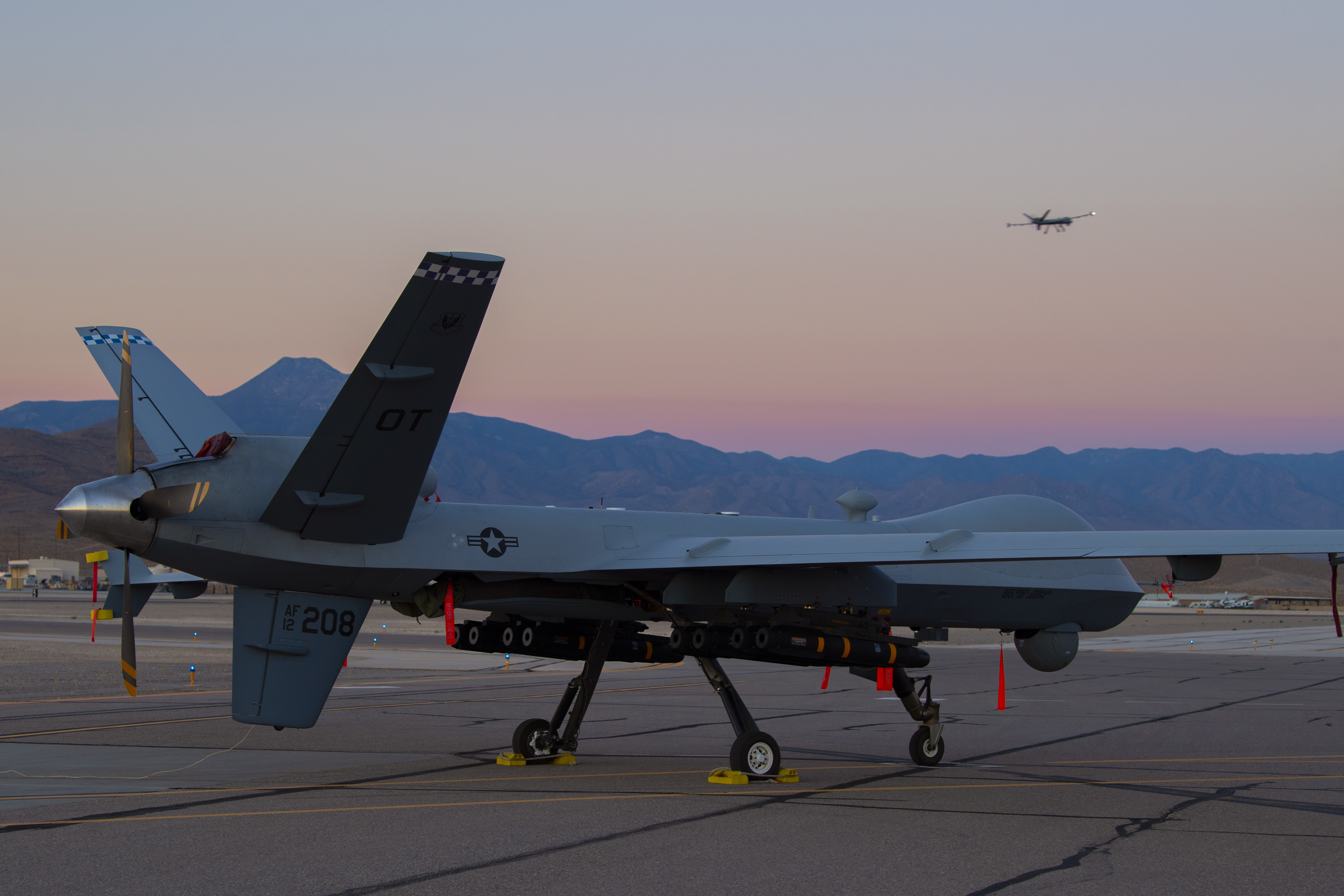 MQ-9 Reaper Takes Flight with 8 Hellfire Missiles > Creech Air Force ... MQ-9 Reaper Takes Flight with 8 Hellfire Missiles > Creech Air Force ...