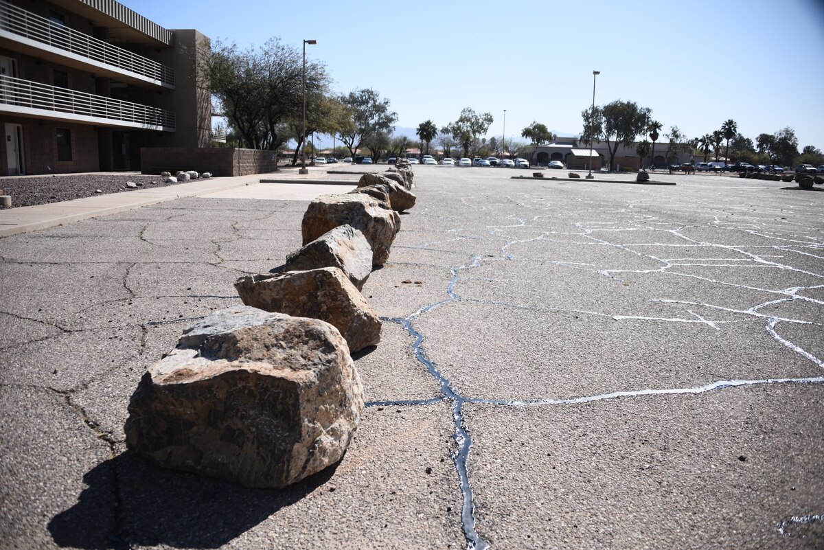 355th CES heads dorm parking lot renovation > Davis-Monthan Air Force ...