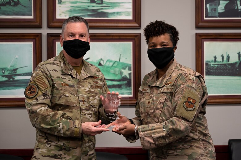 Lt. Gen. Webb Visits the 33rd Fighter Wing > Air Education and Training ...