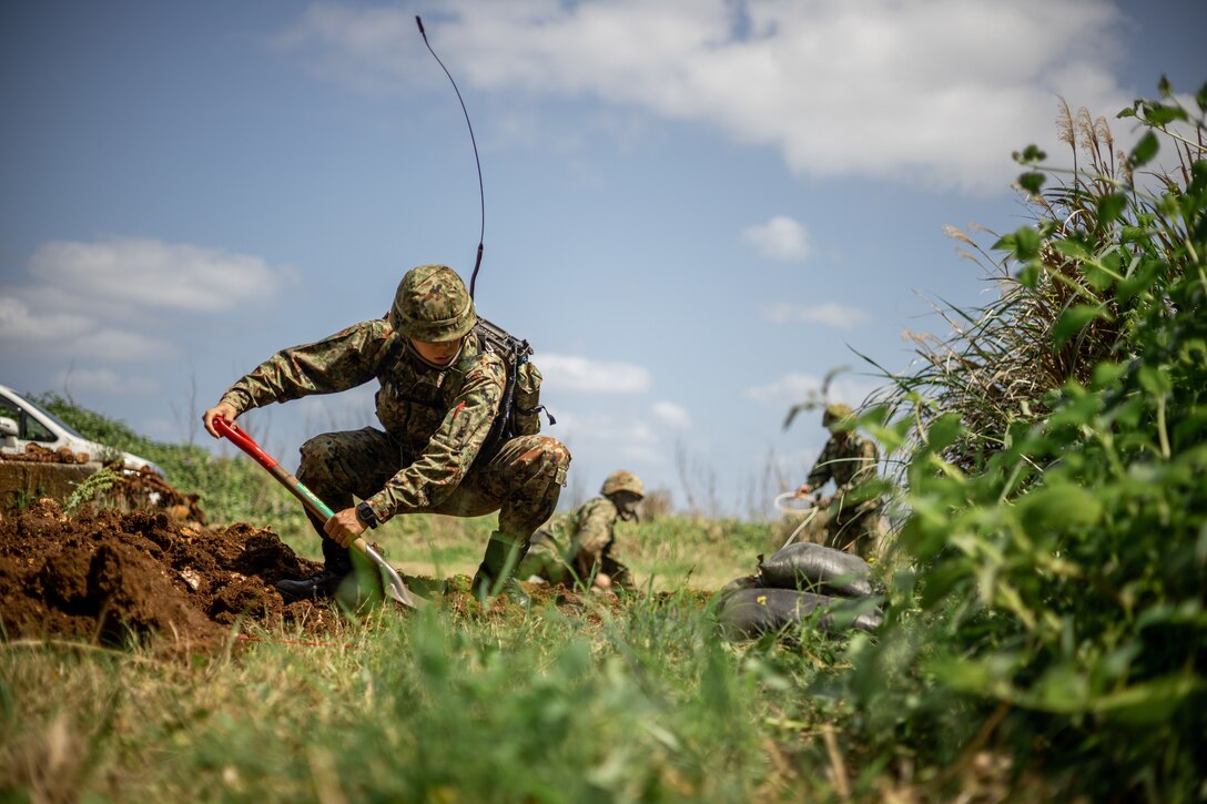 JGSDF, MCIPAC EOD technicians conduct UXO disposal operations