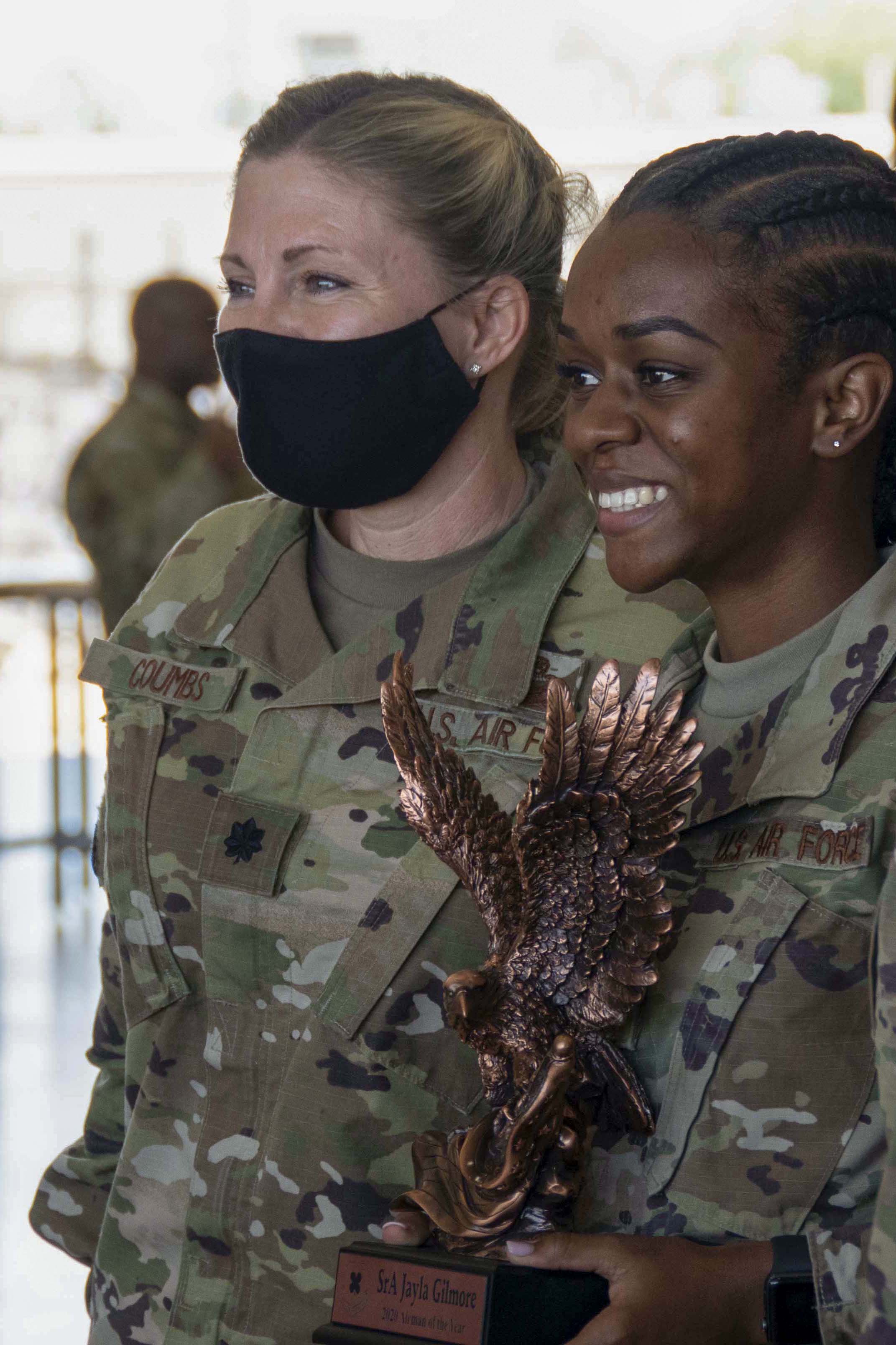 307th Bomb Wing honors Annual Award winners > Nellis Air Force Base > News