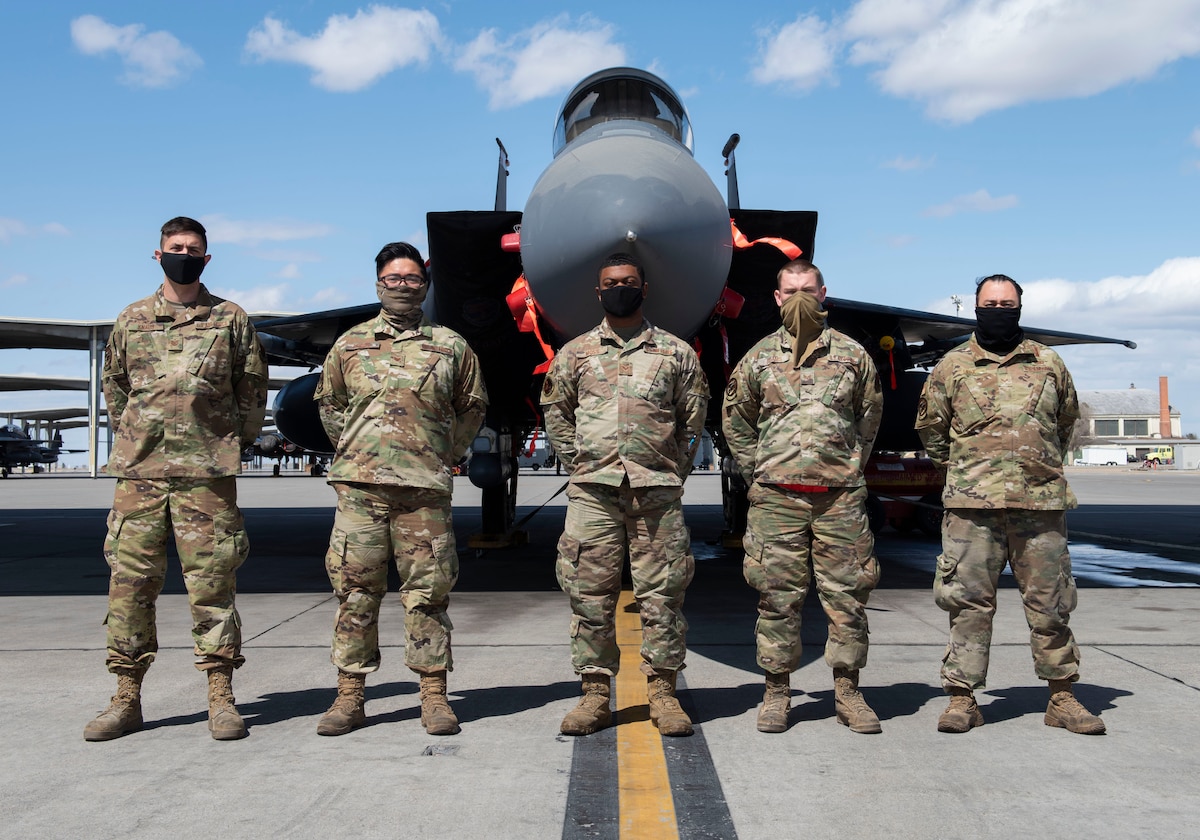 389th FS Airmen aid injured drivers in Las Vegas > Mountain Home Air ...