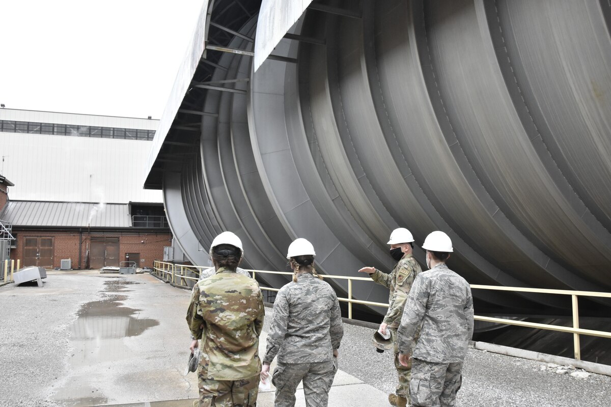Cadets get a closer look at possible future during Arnold AFB visit ...