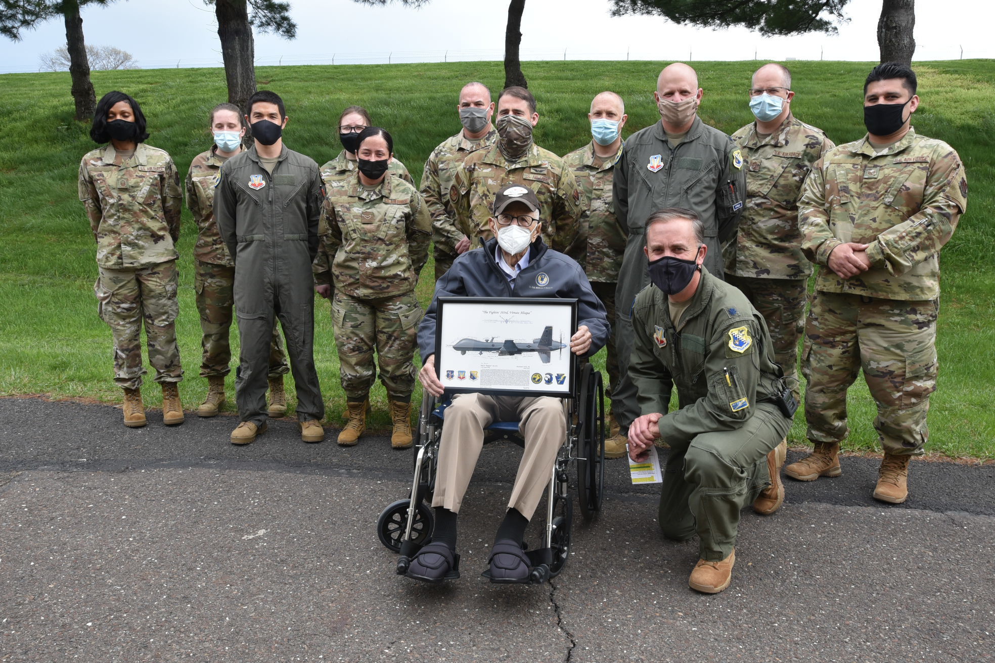 Centenarian pilot visits 103rd Attack Squadron > 104th Fighter Wing ...