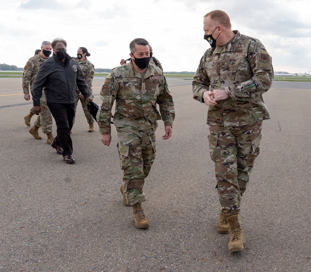 Lt. Gen Kelly visits AFMAO > Air Force Mortuary Affairs Operations ...