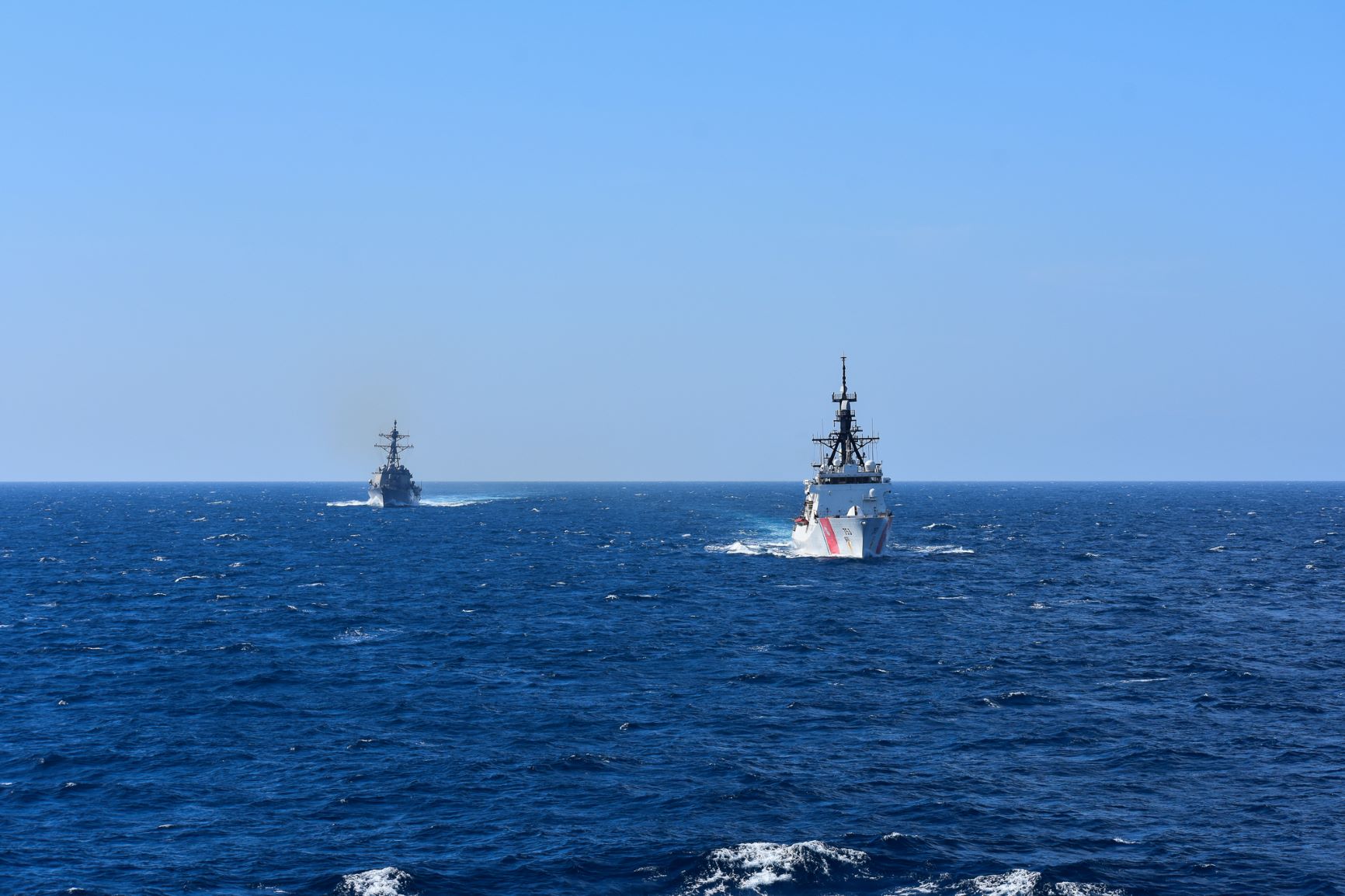 U.S. Navy and U.S. Coast Guard operate together in the Aegean Sea > U.S ...