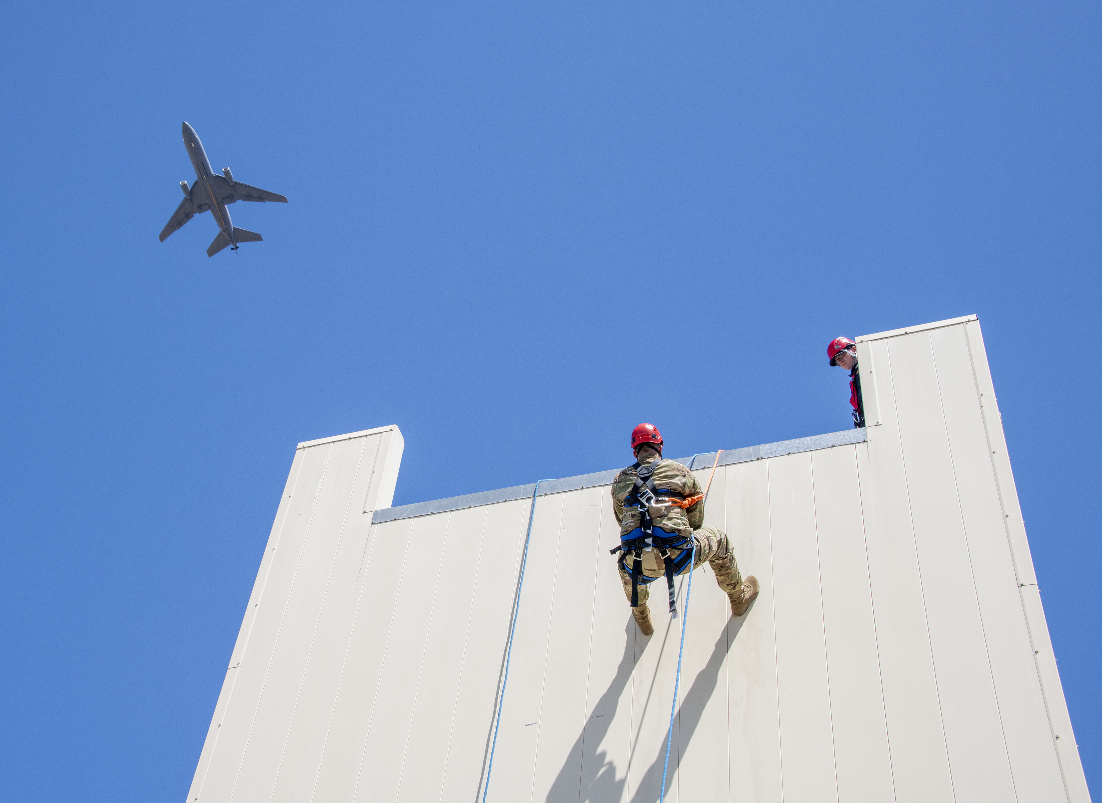 60th CES Fire Department trains with Travis AFB senior leadership ...