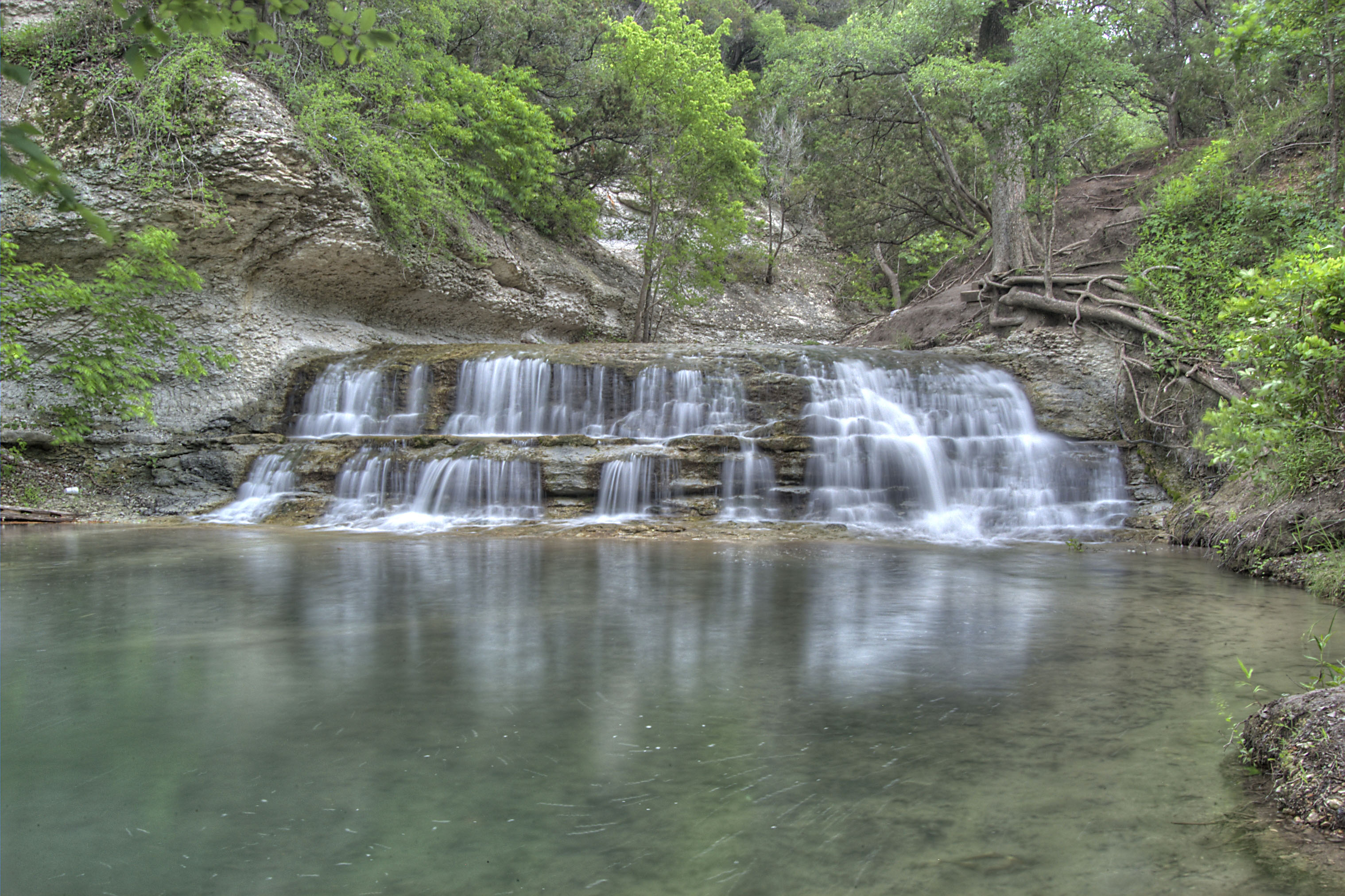 Chalk Ridge Falls at Stillhouse Hollow Lake