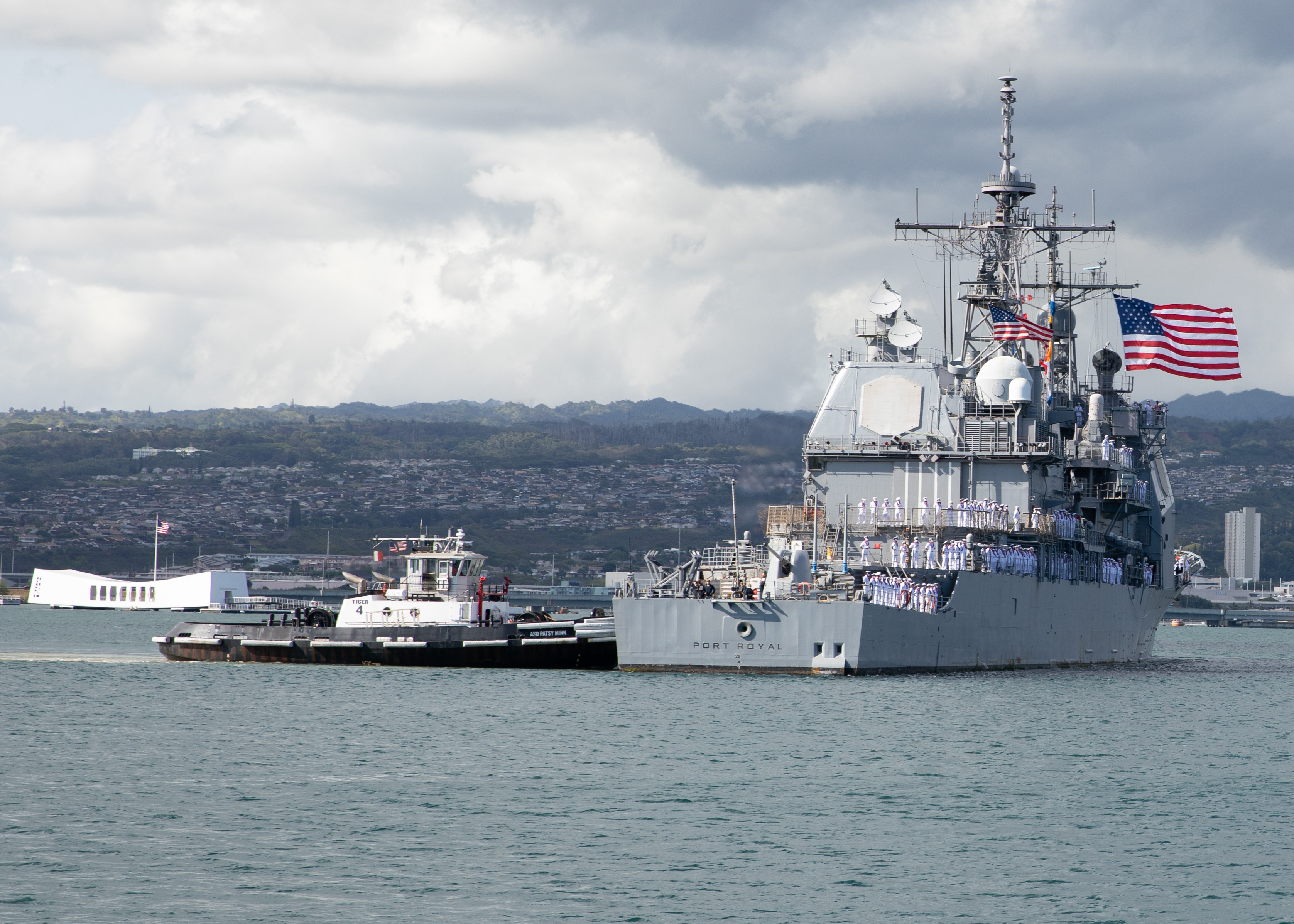 210427-N-MH811-1056