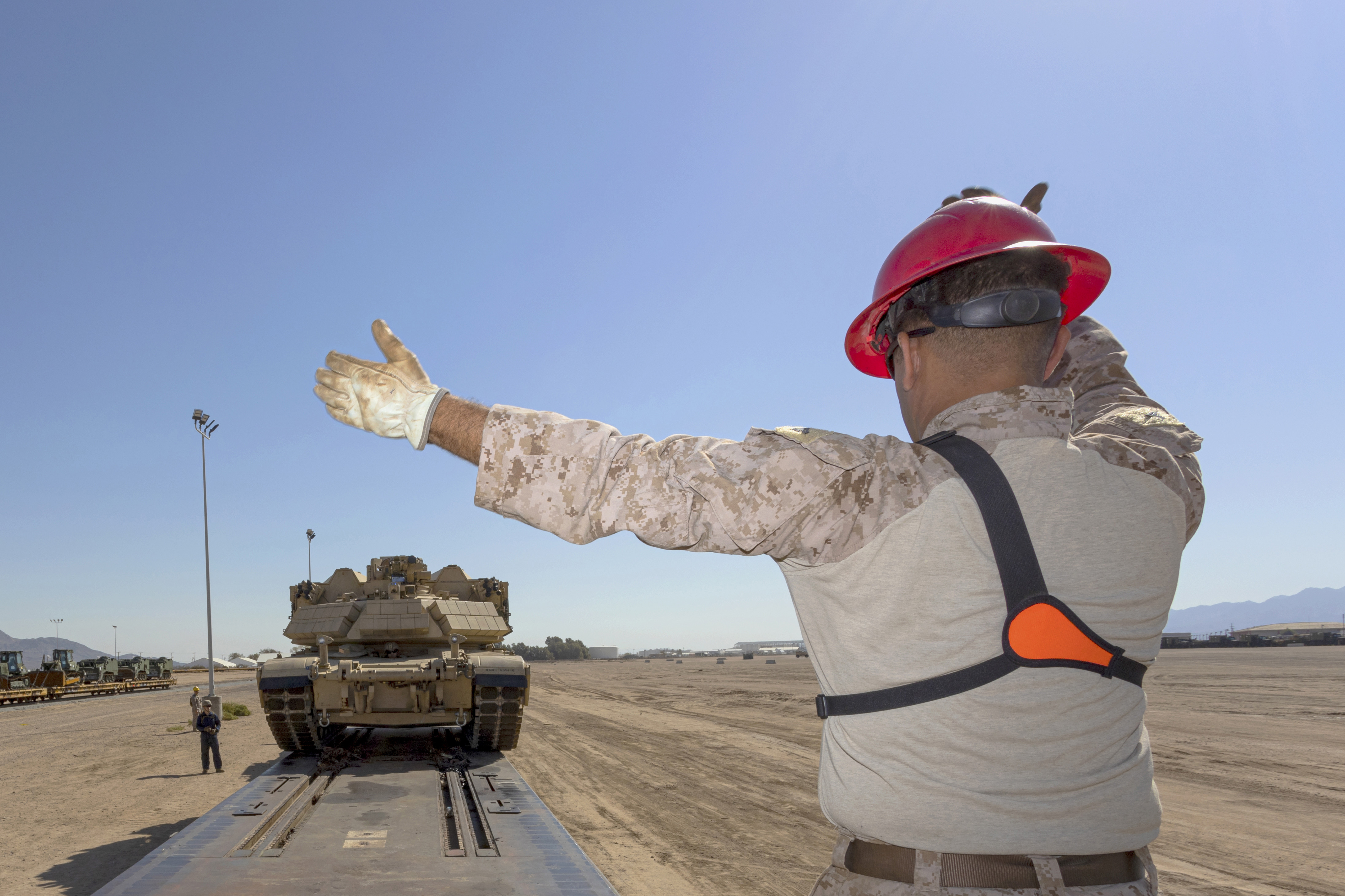 DLA Distribution warehouse utilization saves Marines millions > Defense ...