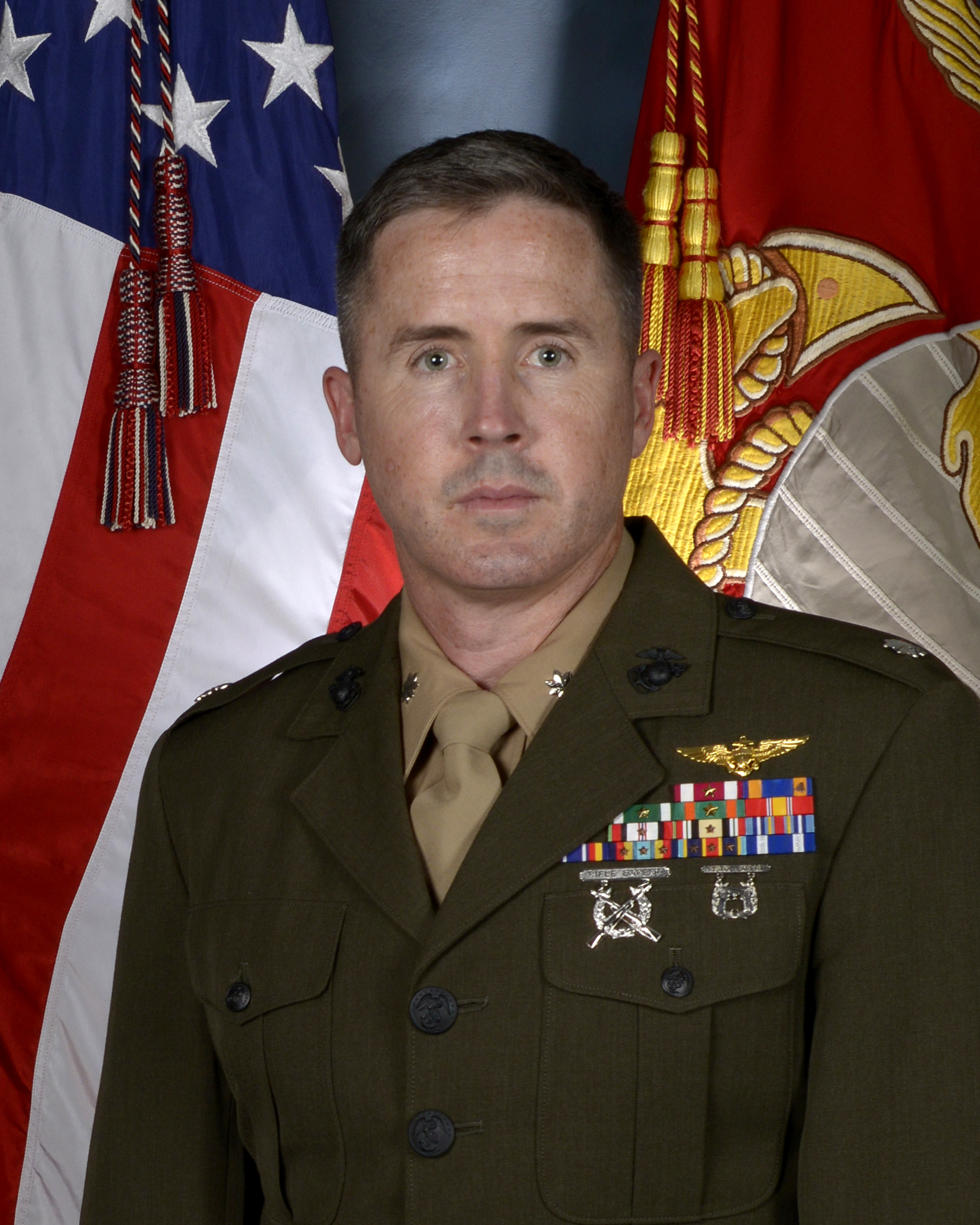 Commanding Officer > Marine Corps Forces Reserve > Biography