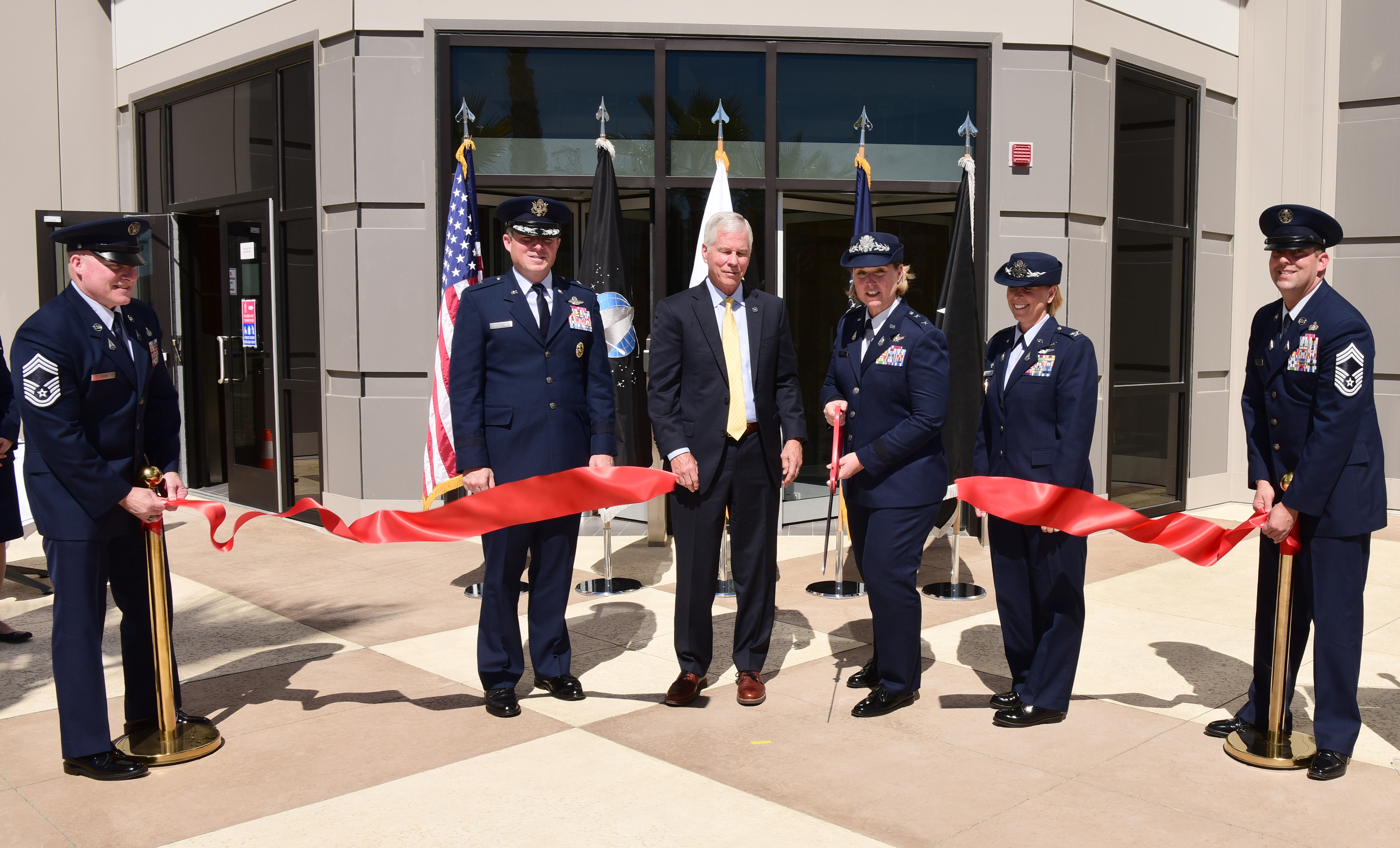 CFSCC hosts ribbon-cutting ceremony for new HQ, CSpOC building > United ...
